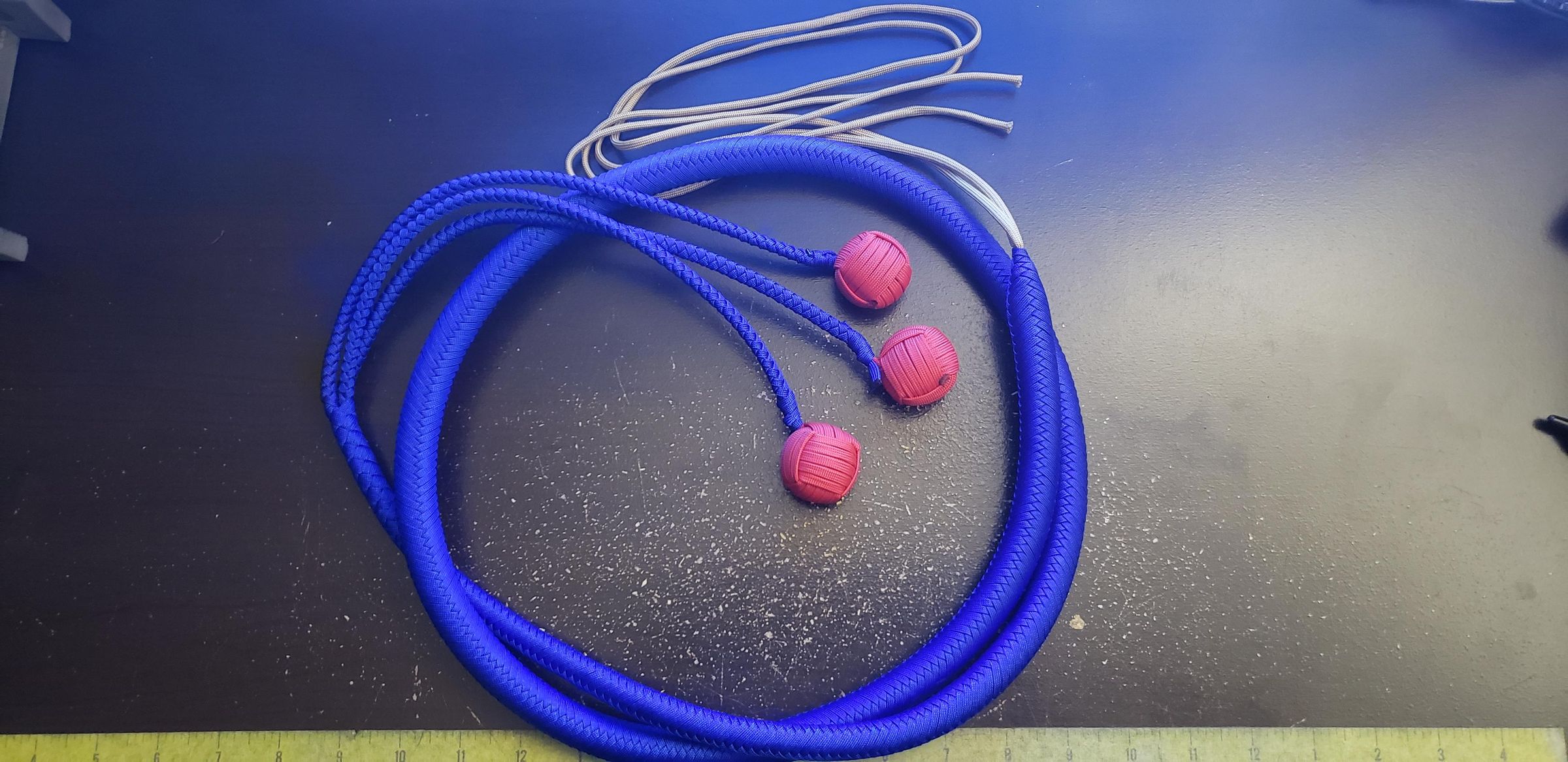 Tygra's Bolo-Whip With Paracord in 16 Plait : 9 Steps (with Pictures ...