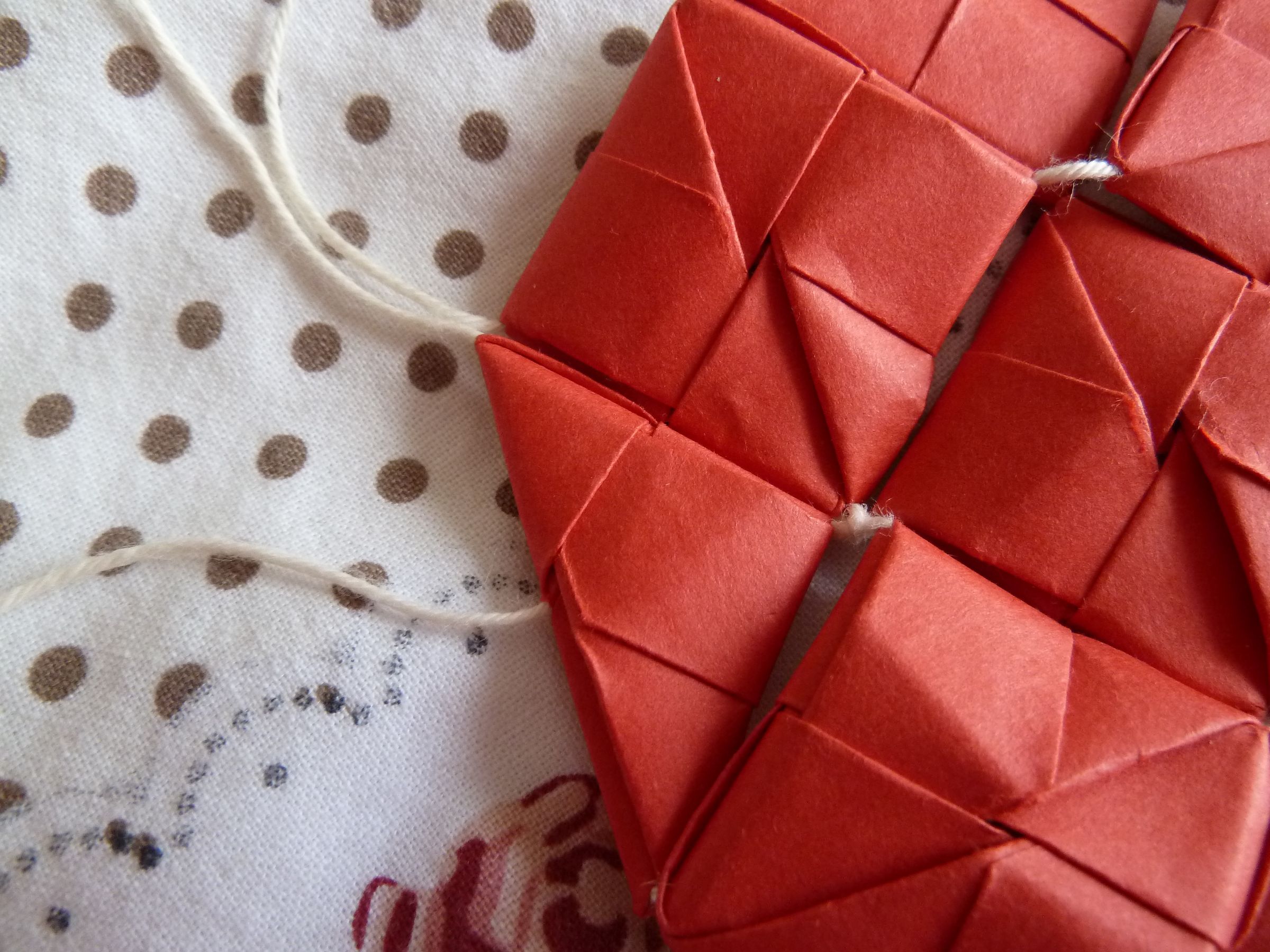Paper Heart Decorations : 16 Steps (with Pictures) - Instructables