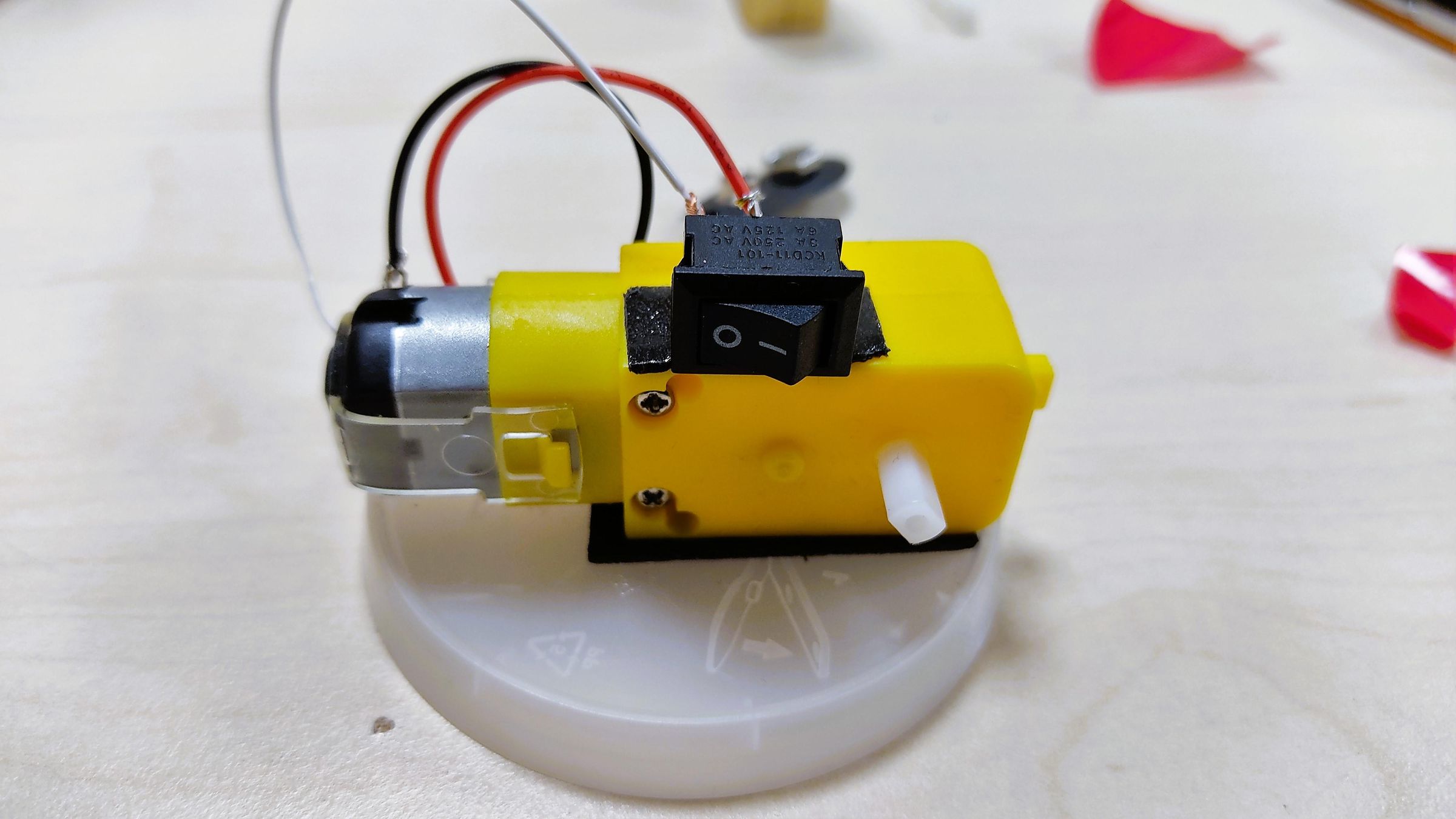 Robotics for School: Create Four Easy Robots Using Simple Materials ...