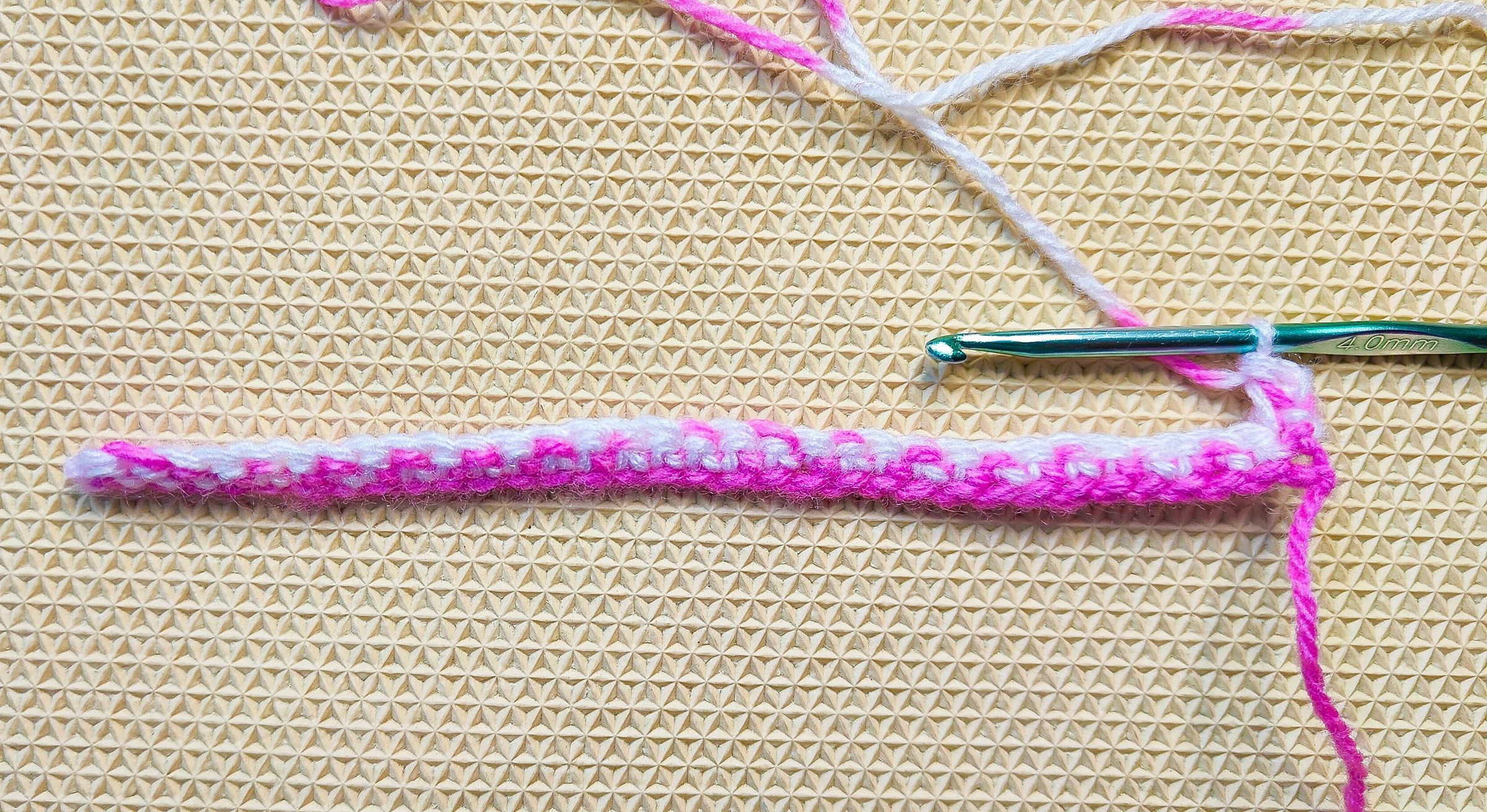 Easiest One Row Repeat Crochet Scarf Pattern : 6 Steps (with Pictures ...