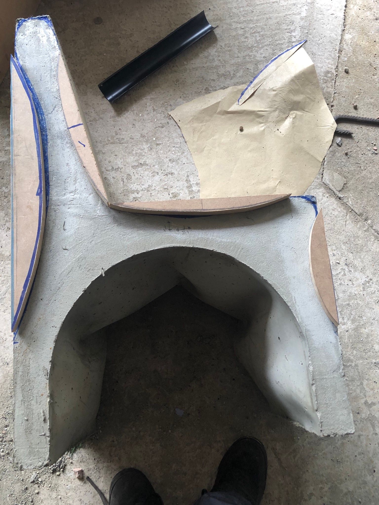 Concrete Chairs and Table : 11 Steps (with Pictures) - Instructables