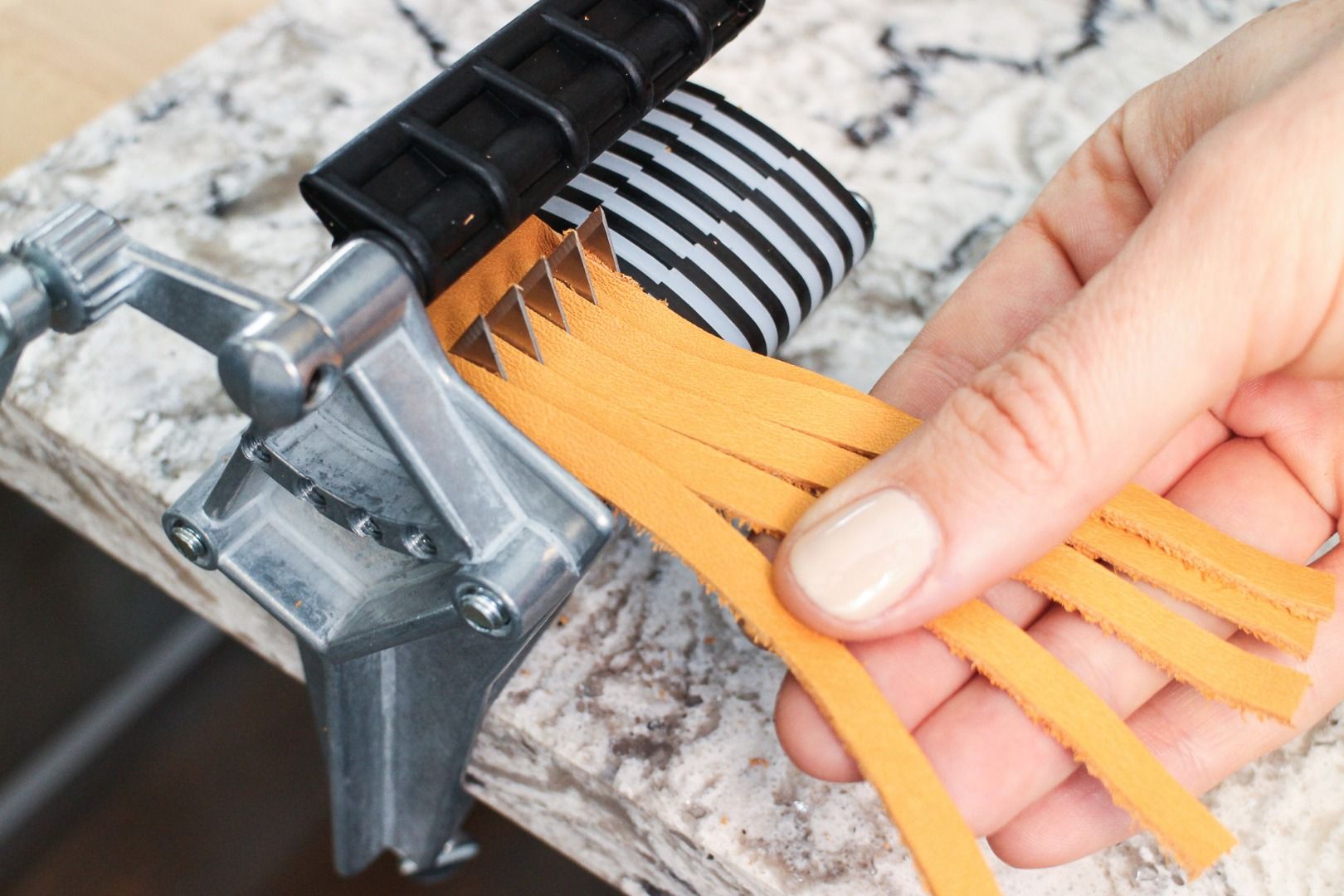 How to Make Leather Fringe : 4 Steps (with Pictures) - Instructables