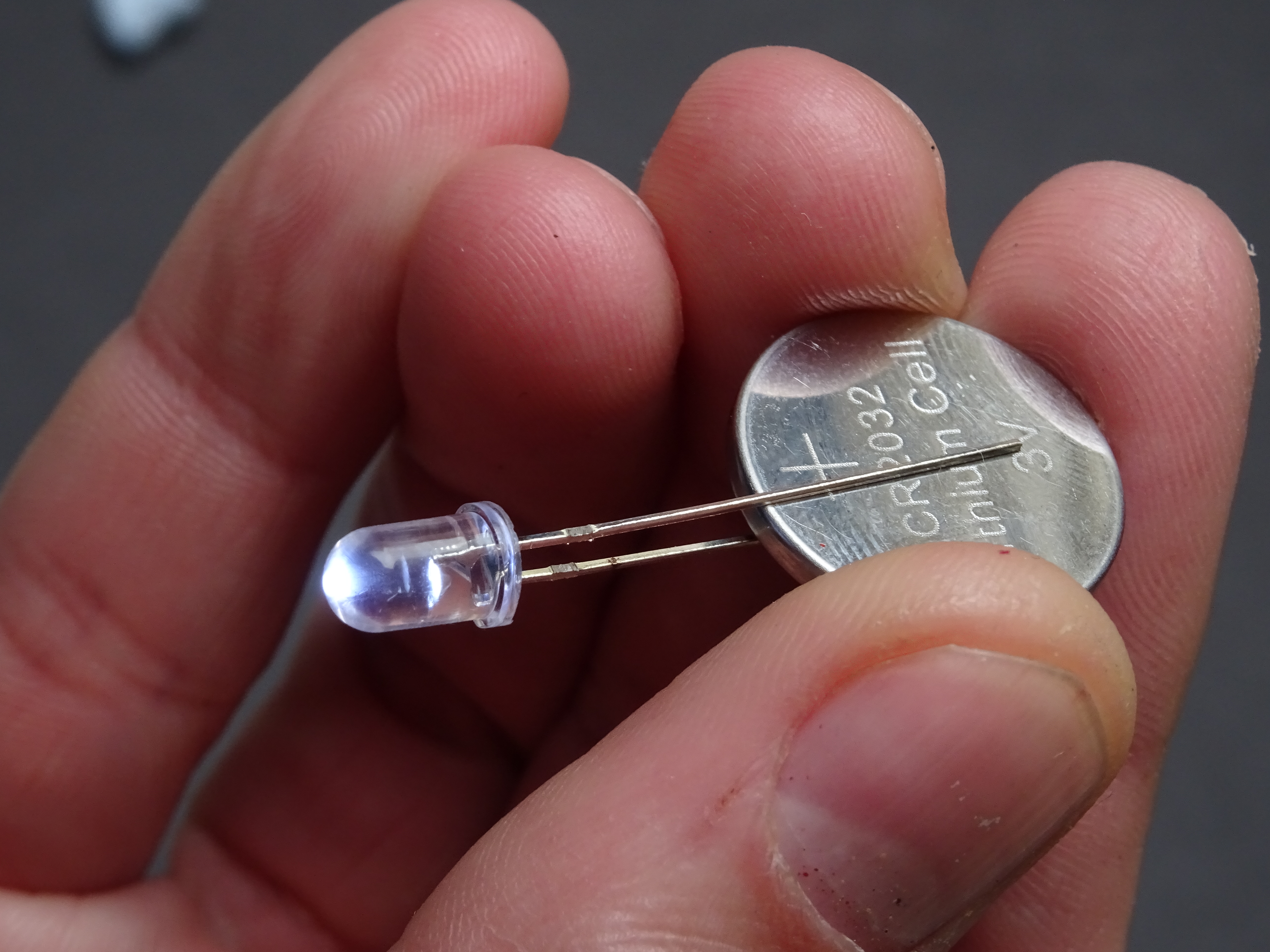 Simple LED Torch : 3 Steps (with Pictures) - Instructables