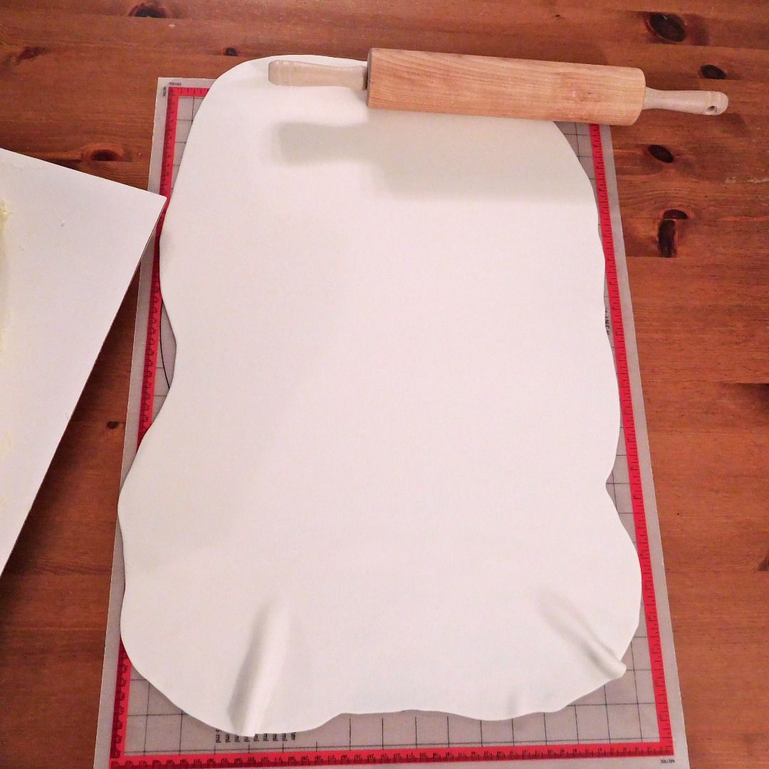 Trans Am Cake W/ Working Headlights : 5 Steps (with Pictures ...