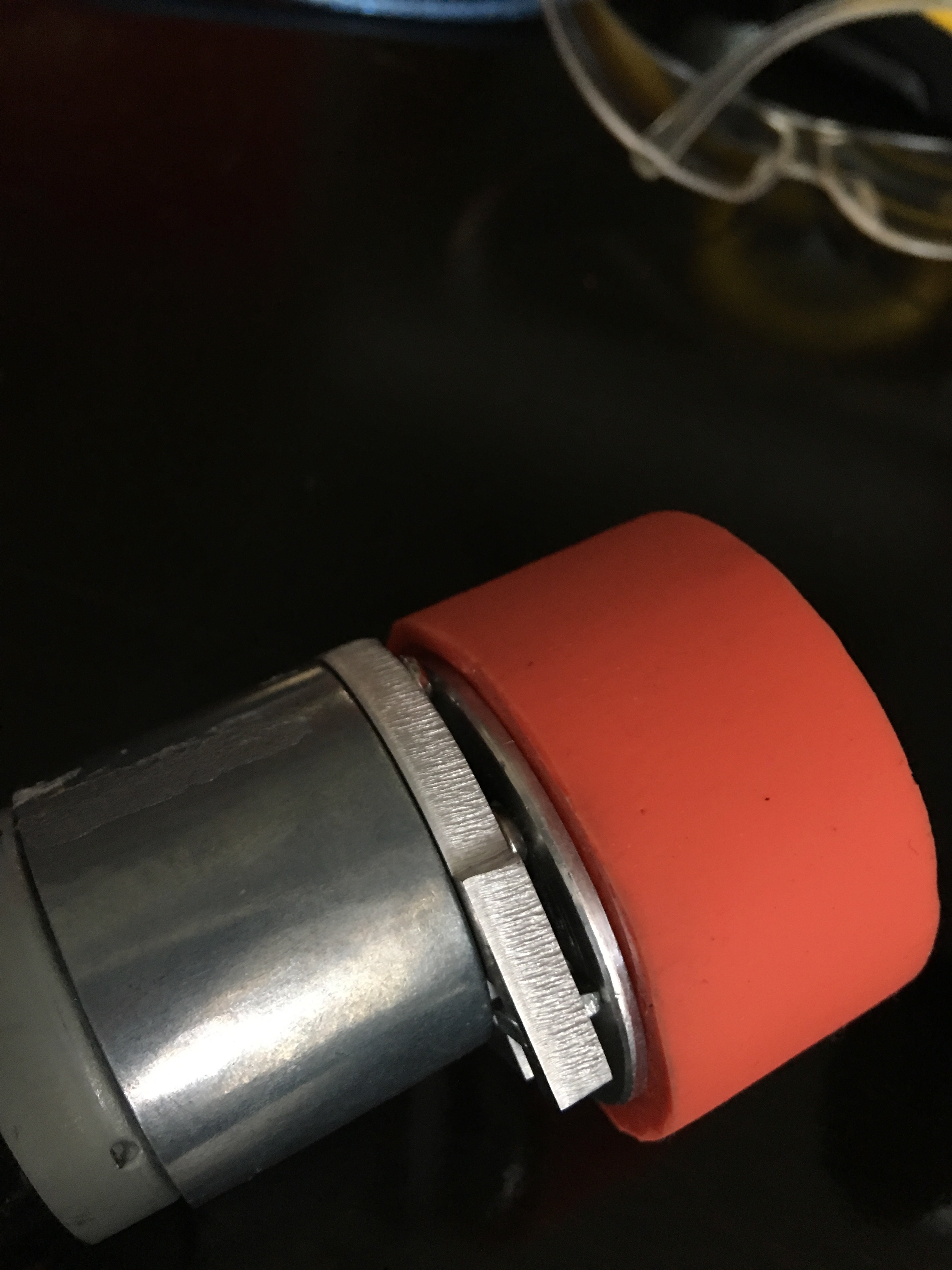 1KG Sumobot Build : 6 Steps - Instructables