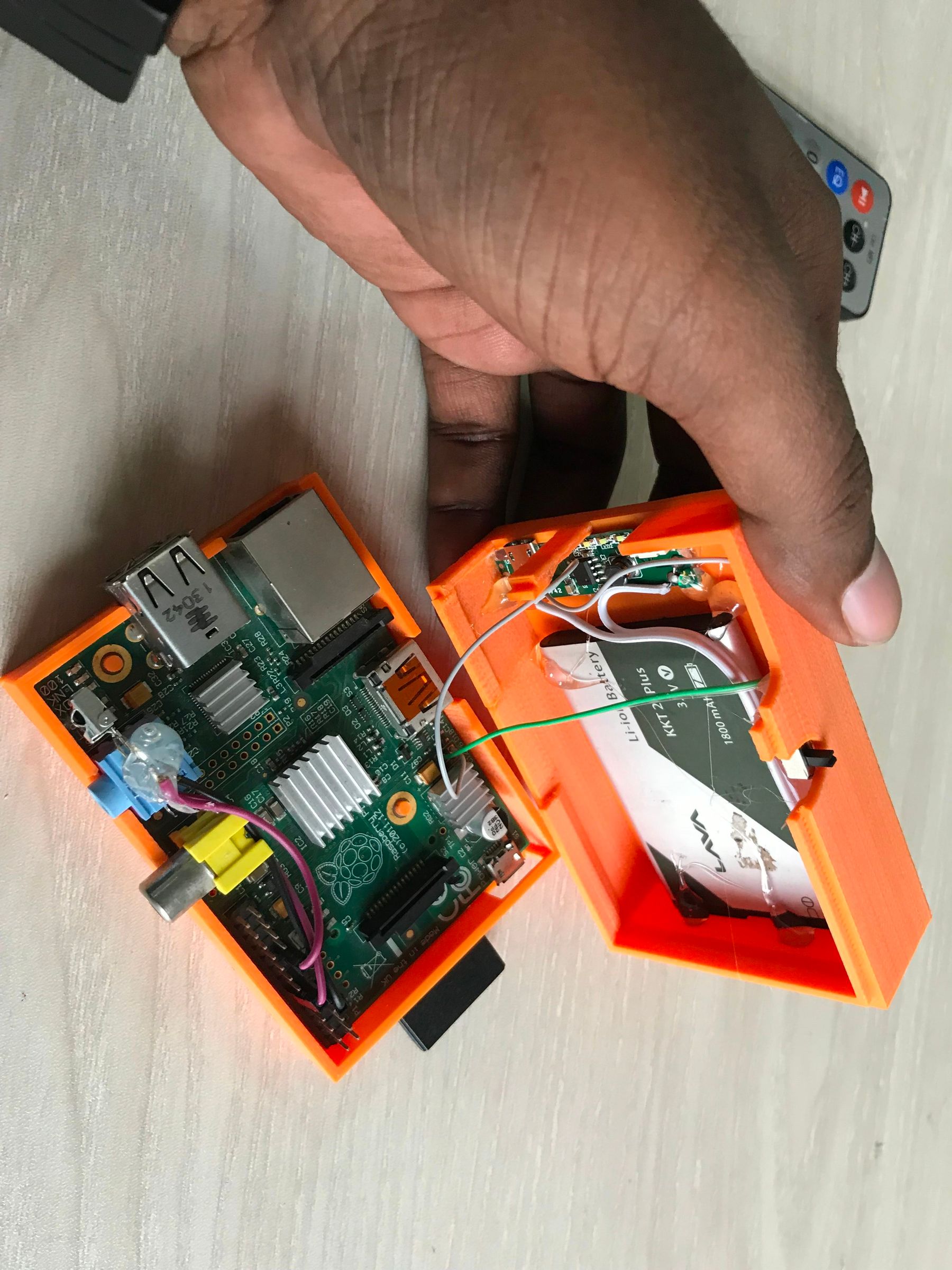 Raspberry Pi Presentation Machine With Remote Control : 9 Steps (with ...