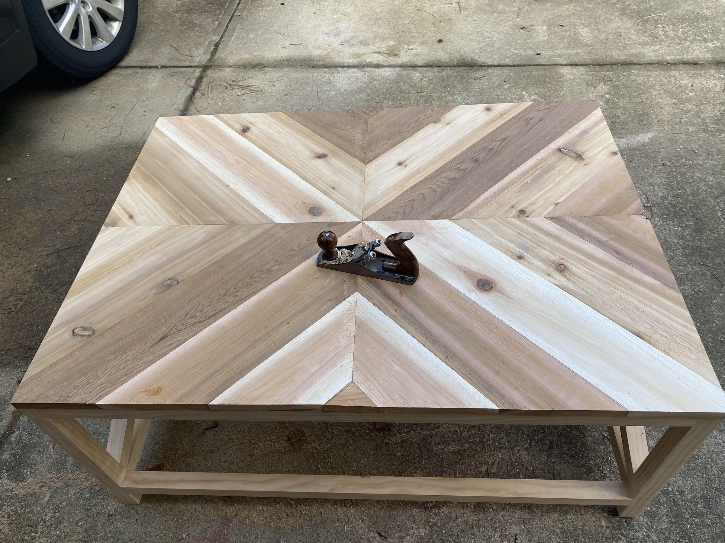 Chevron Farmhouse Coffee and End Tables : 16 Steps (with Pictures ...