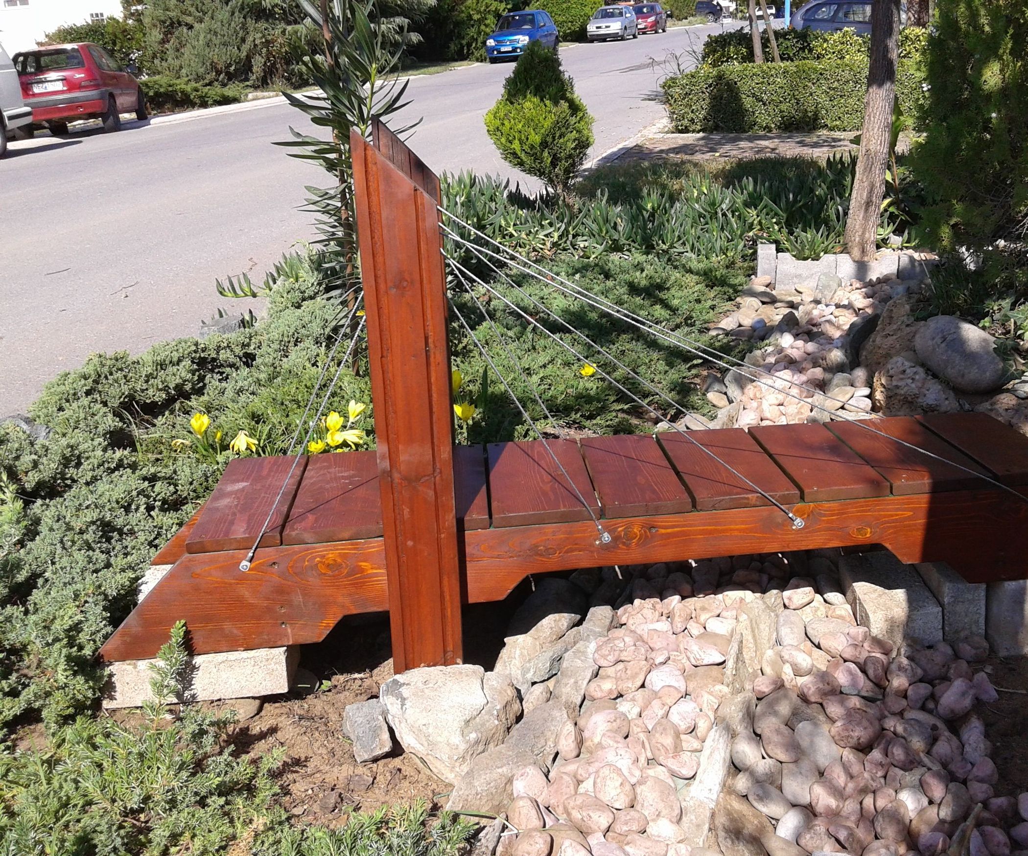 Suspended Garden Bridge : 4 Steps - Instructables