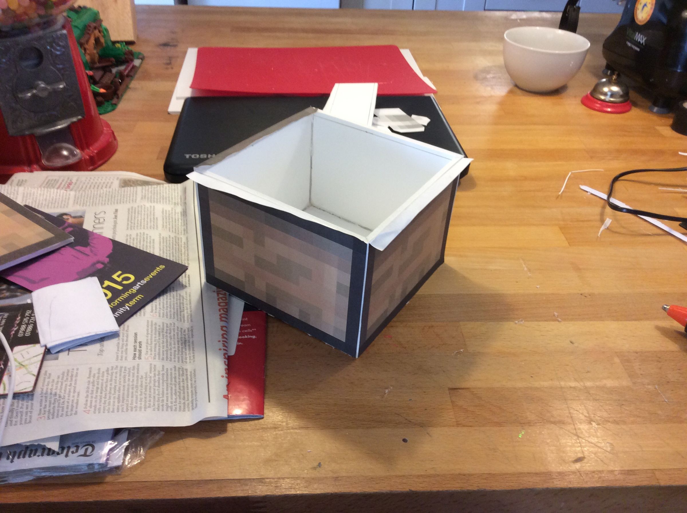 Minecraft Chest : 8 Steps - Instructables