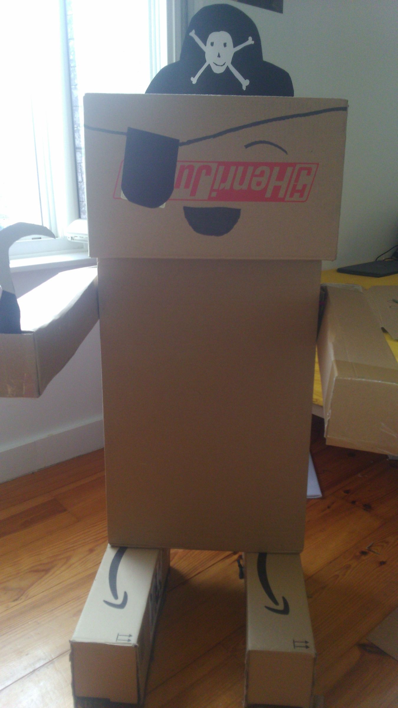 Cardboard Robot Decoration : 4 Steps - Instructables