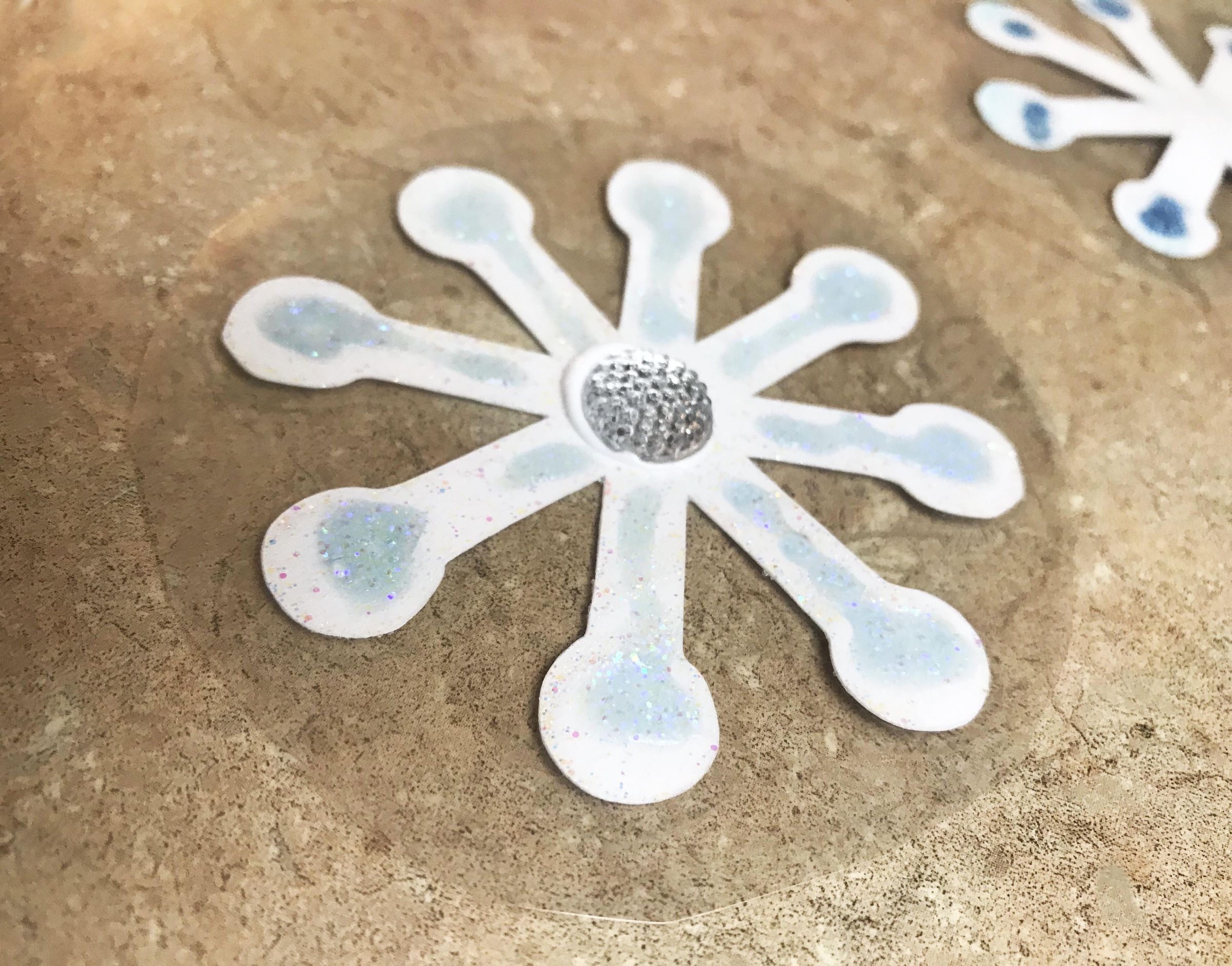 Snowflake Magnets for Your Front Door : 8 Steps (with Pictures ...