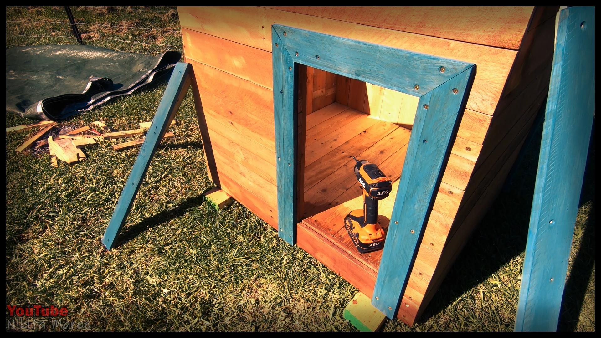 How to Build a Dog Kennel - Cheap and Easy Dog House : 49 Steps (with ...