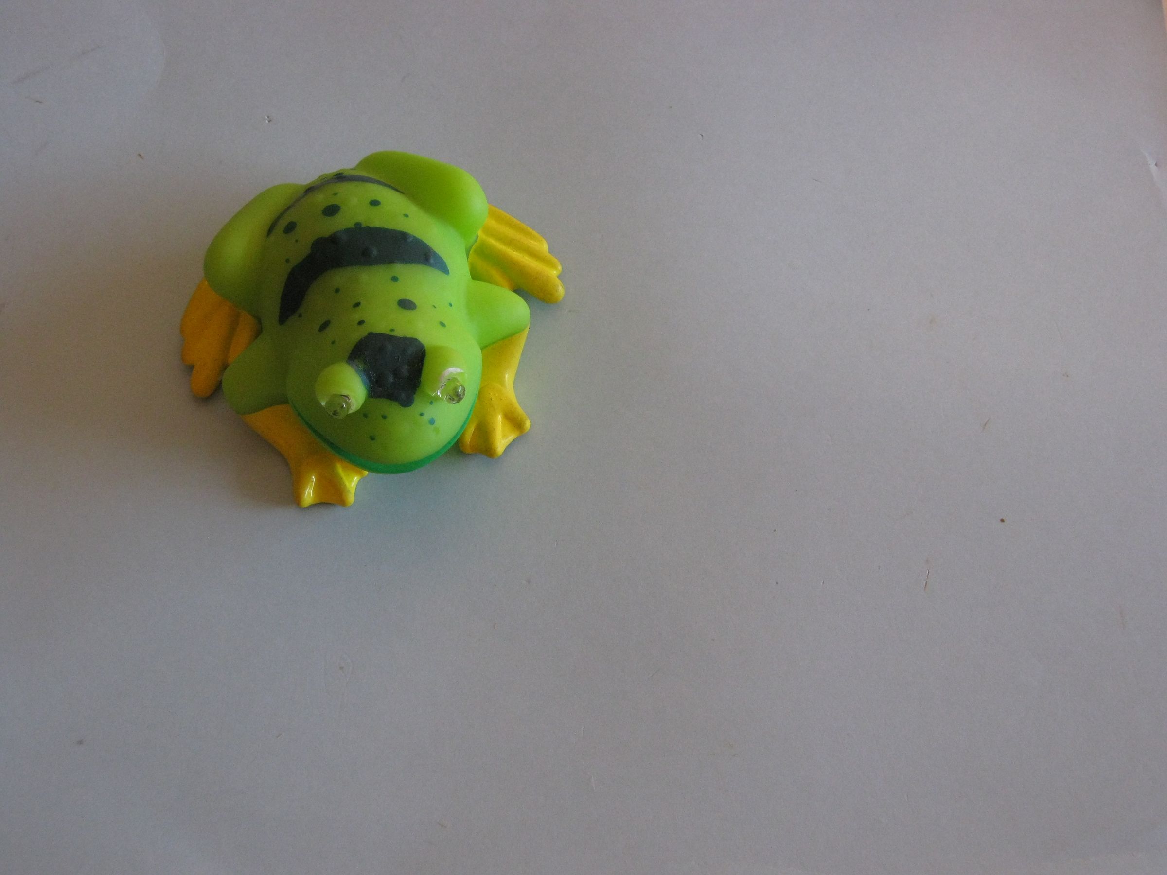 The Marvelous LED HypnoFrog : 9 Steps - Instructables