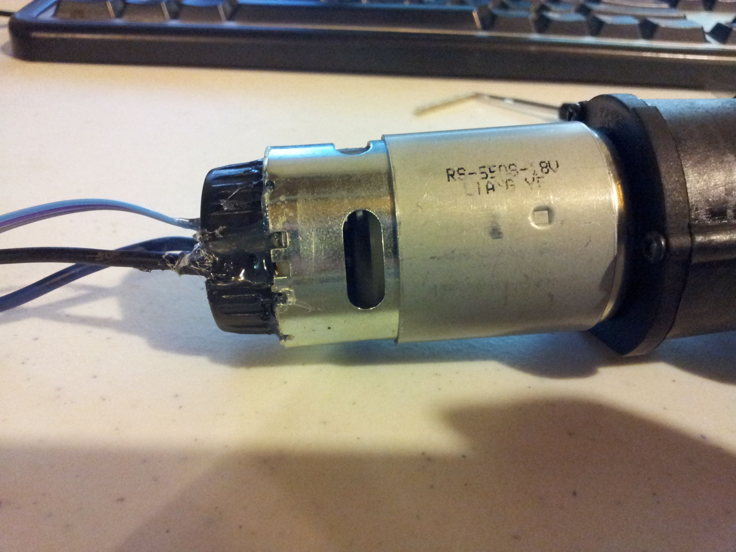 Cheap and Easy Tachometer (RPM Sensor) for Brushed DC Motors : 6 Steps ...
