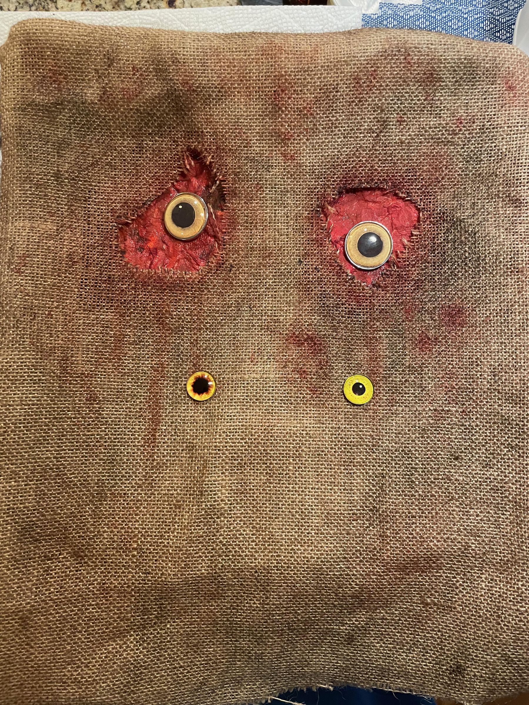 RE4 Remake Dr. Salvador Costume : 5 Steps (with Pictures) - Instructables