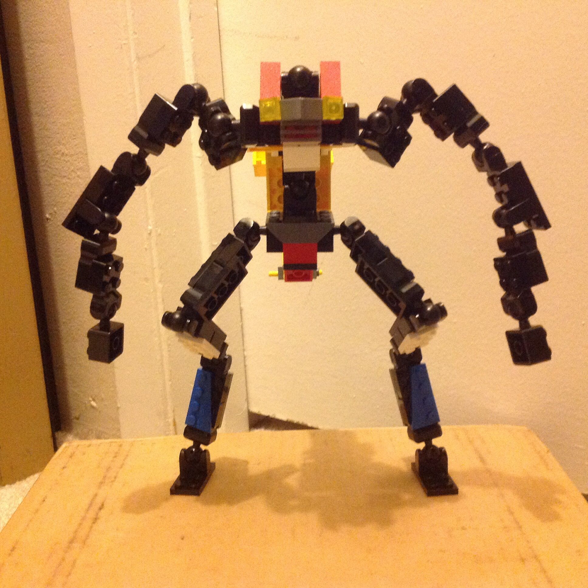 Lego Transformer... Autobot? Lost Constructicon? You Decide ...