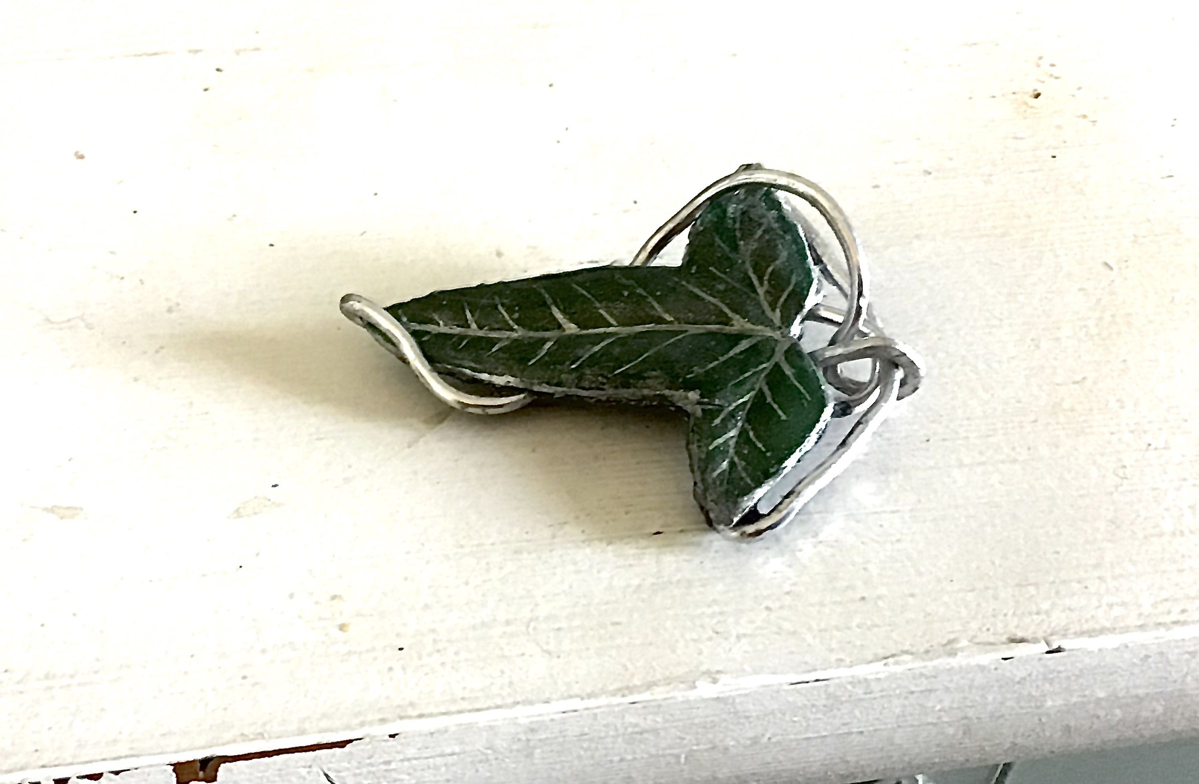 DIY Leaf Brooch From a Soda Can : 12 Steps (with Pictures) - Instructables