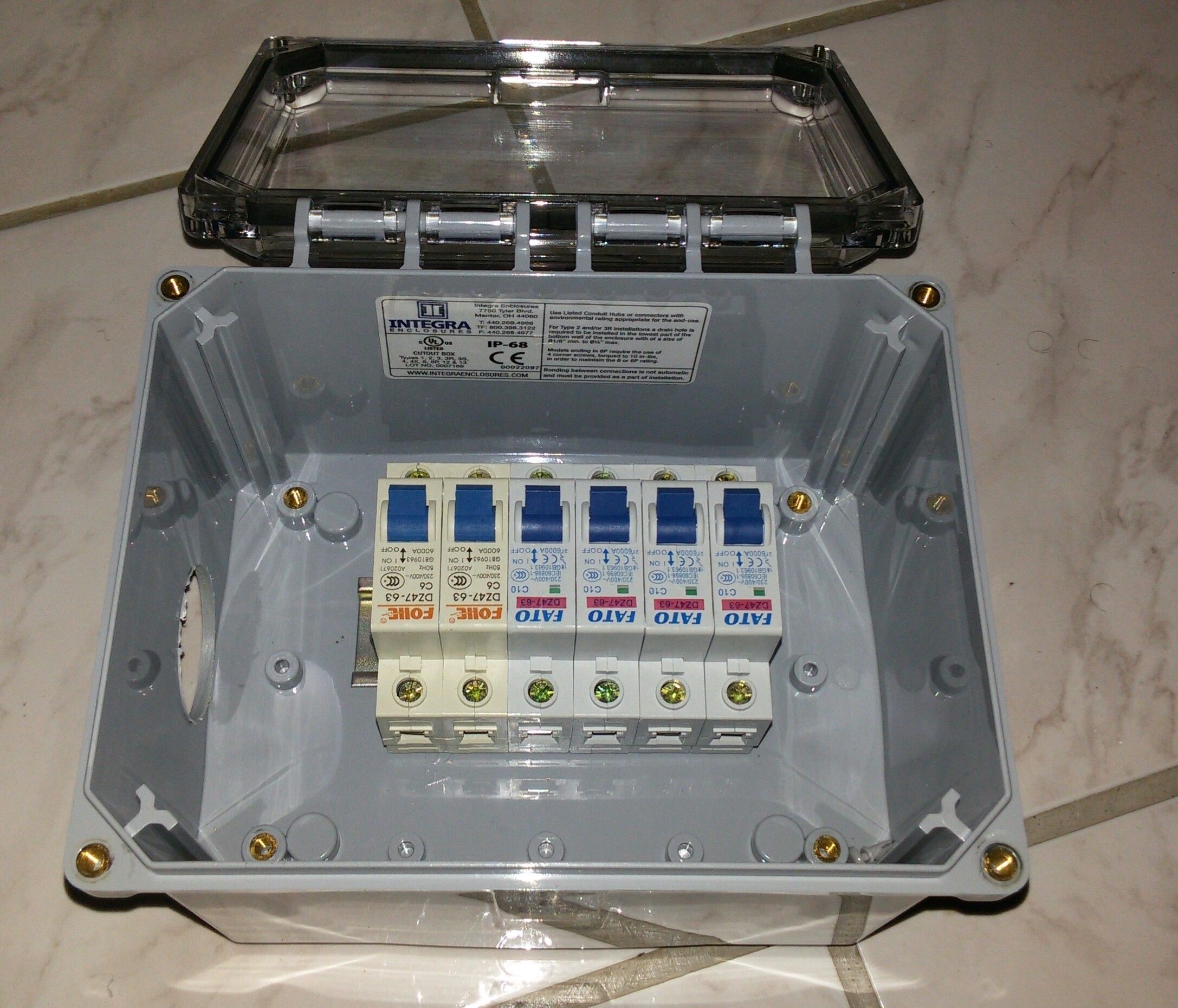 DIY Circuit Breaker Panelboard With Automatic Transfer Switch (ATS ...