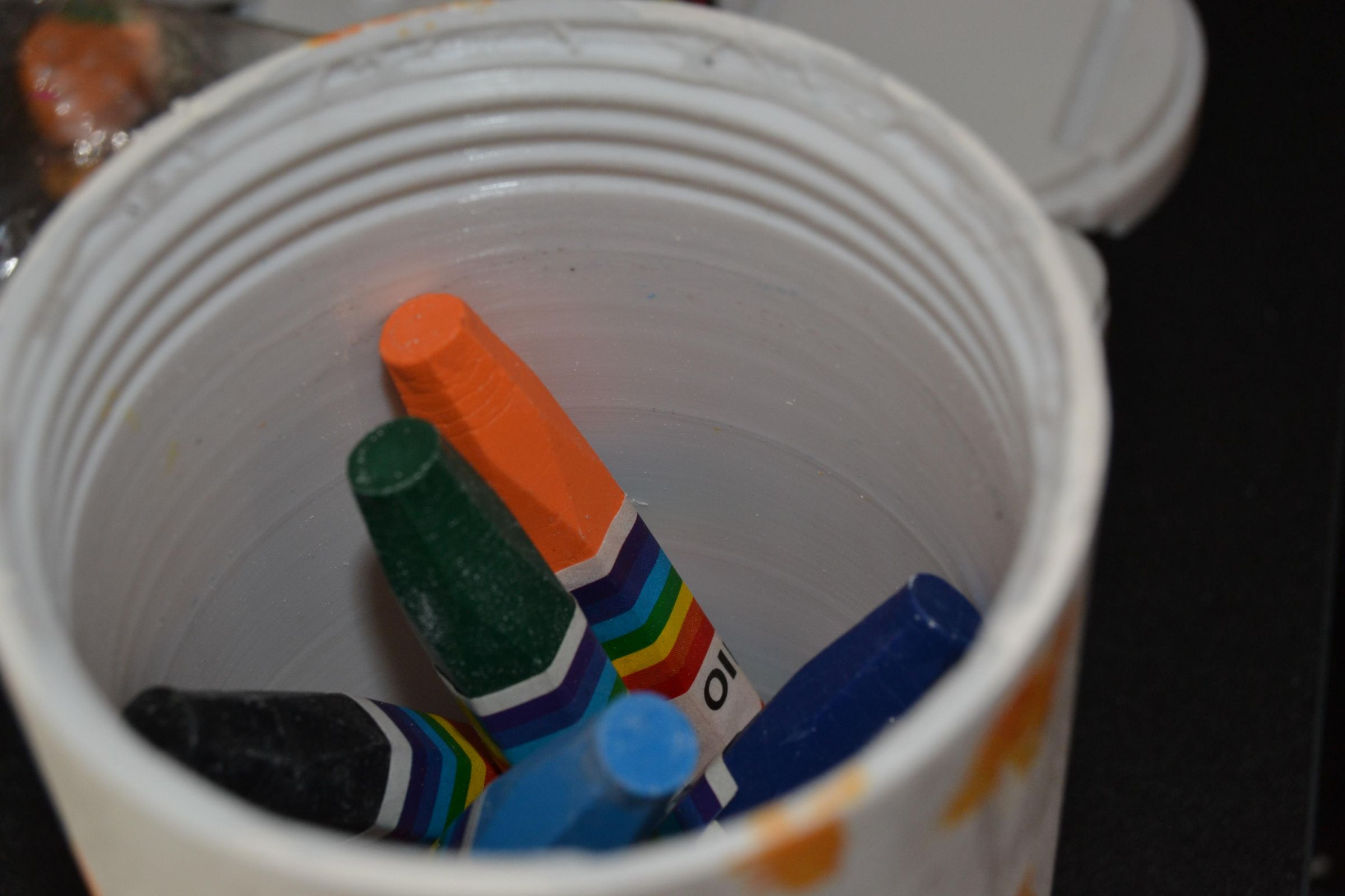 Crayon Box House : 4 Steps (with Pictures) - Instructables