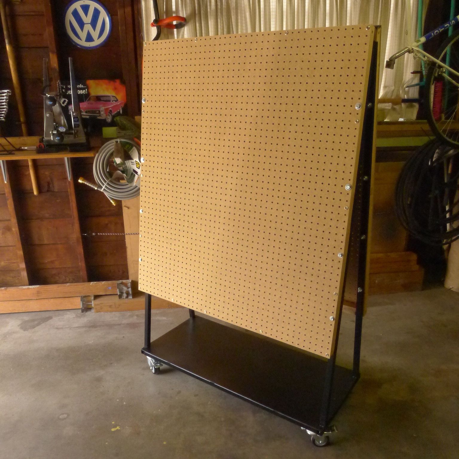 Build a Peg Board Tool Cart (by Brad Justinen) : 16 Steps (with ...