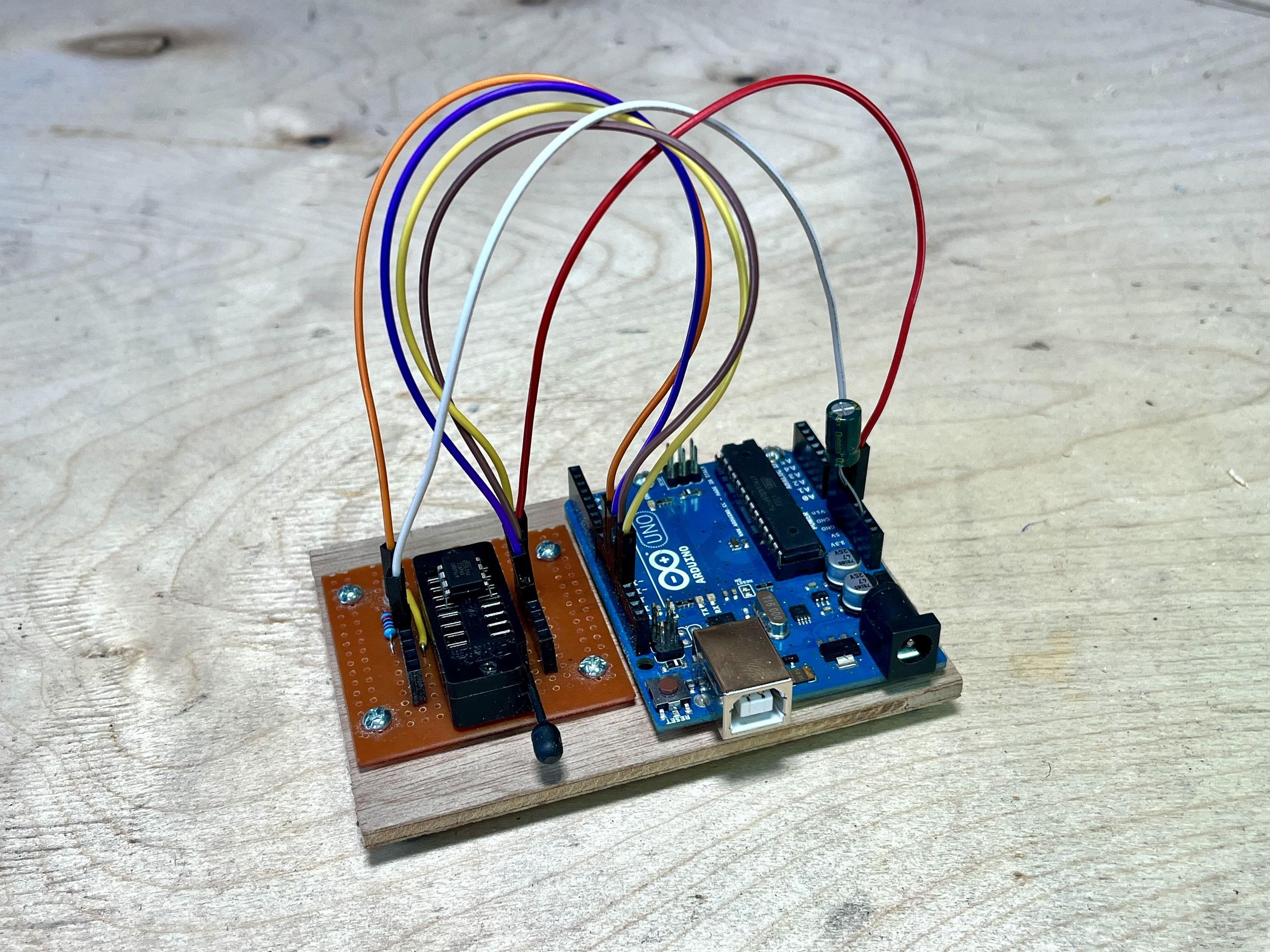 How to Program a ATtiny With Arduino : 7 Steps - Instructables