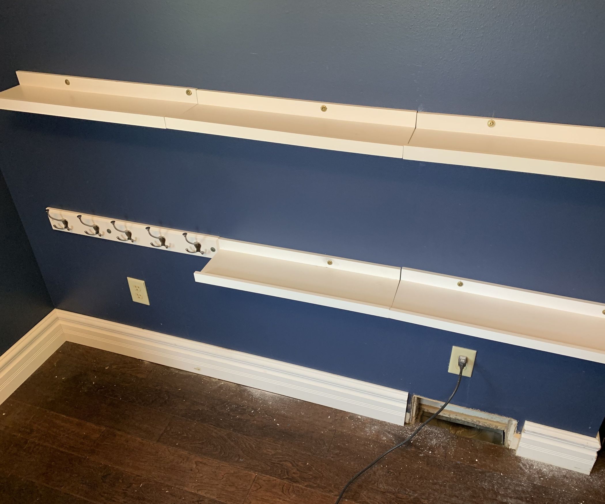 Shelf Installation : 6 Steps - Instructables