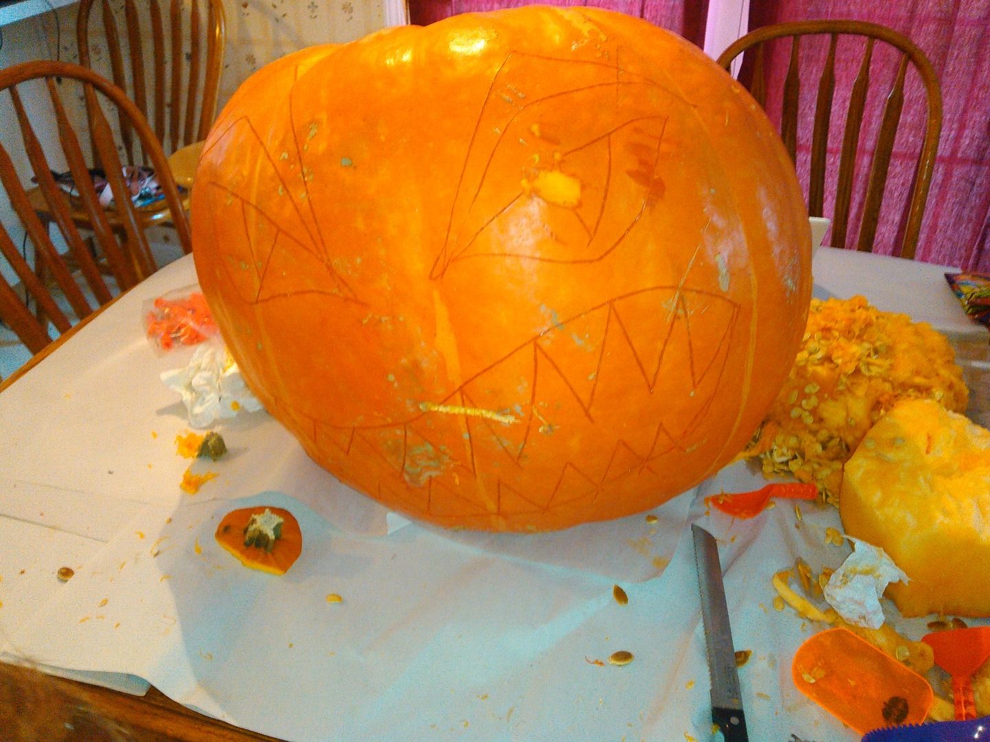 Chomper the Cannibal Pumpkin : 9 Steps (with Pictures) - Instructables