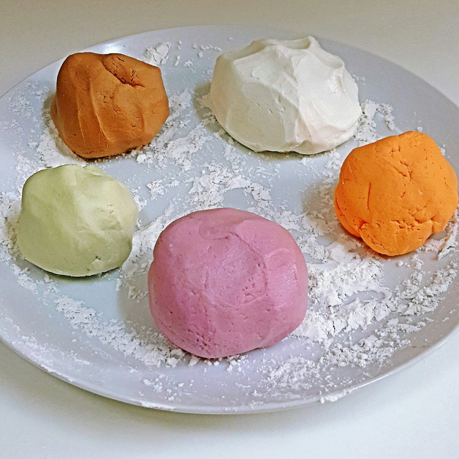 Cute Shaped Tang Yuan - Plain Glutinous Rice Balls in Ginger Syrup ...