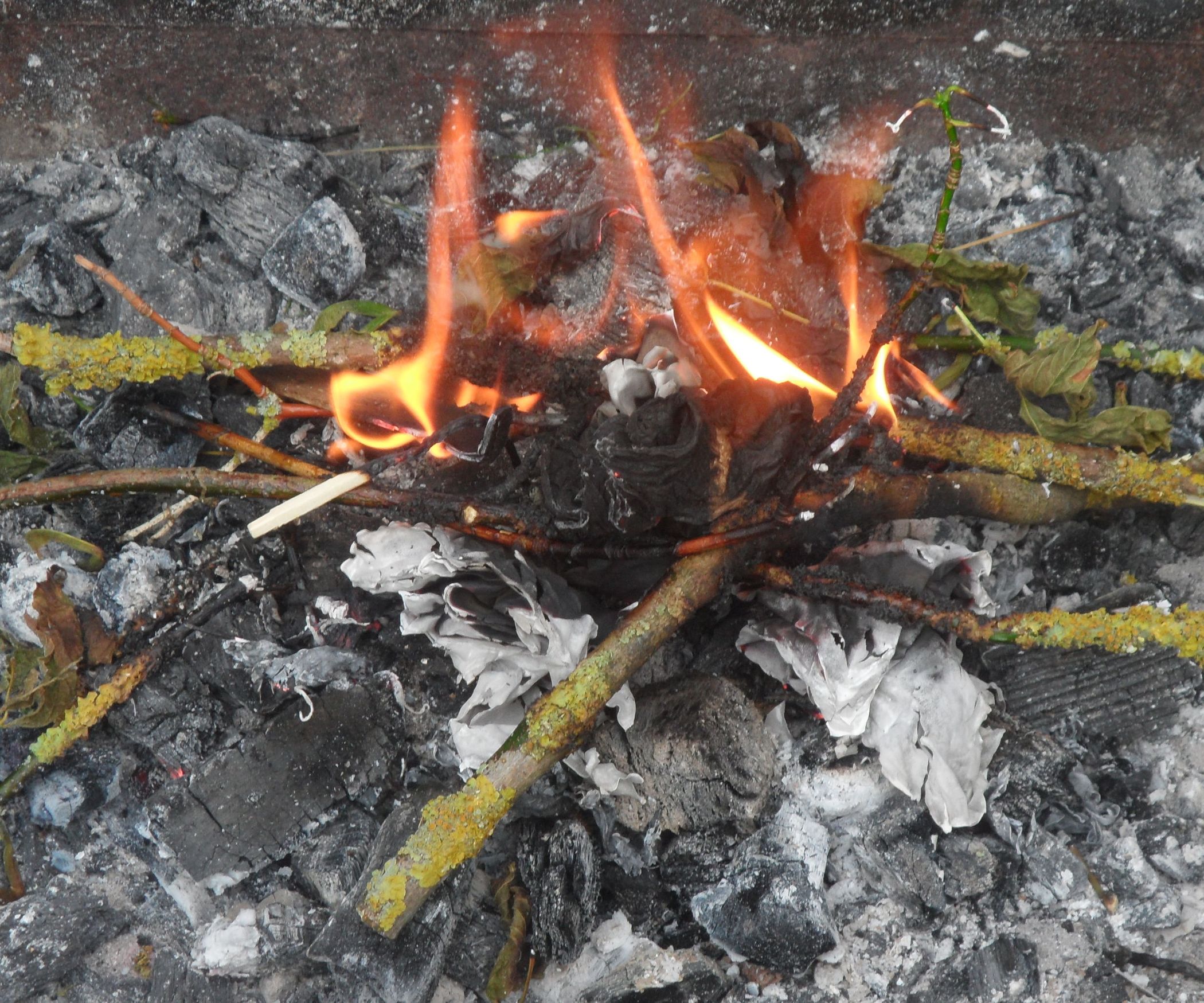 5 Methods to Starting Fire Everywhere! : 6 Steps - Instructables
