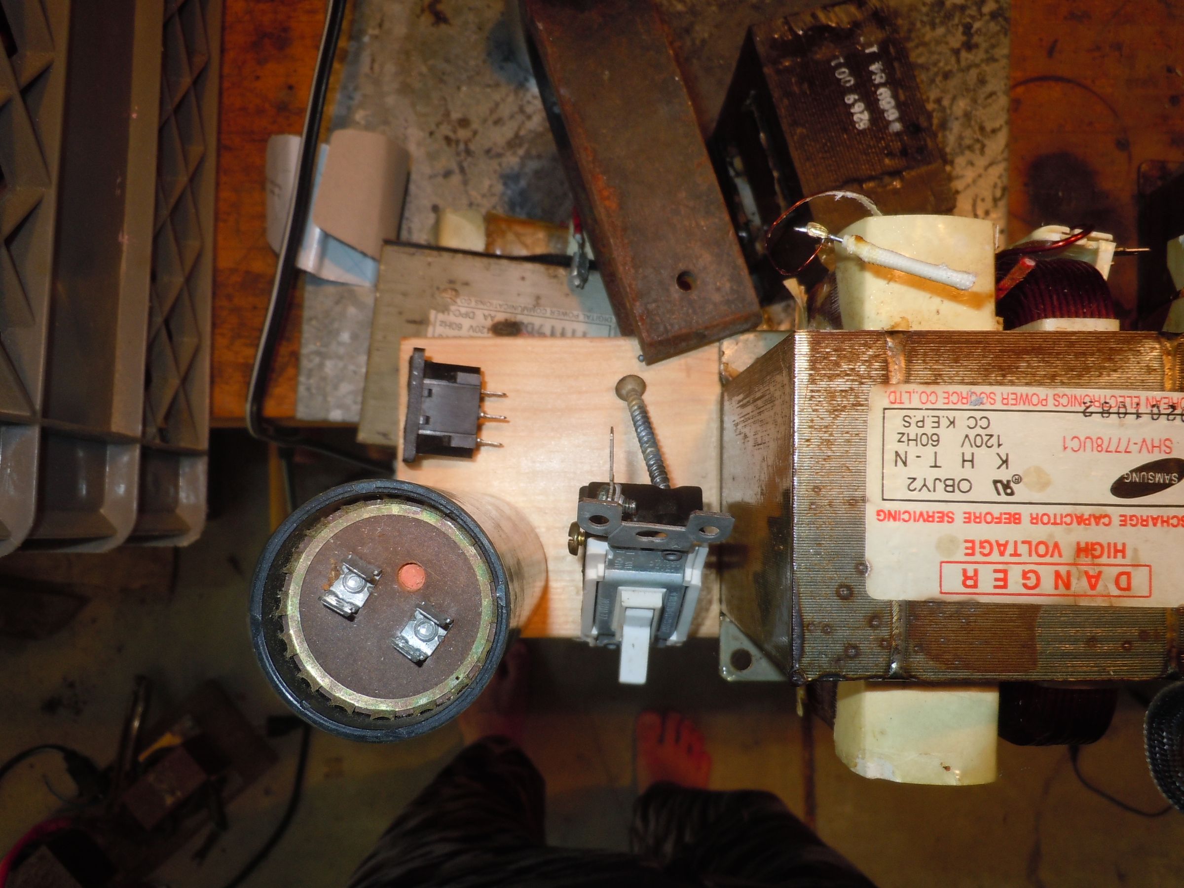 Awesome MOT Power Supply : 6 Steps - Instructables