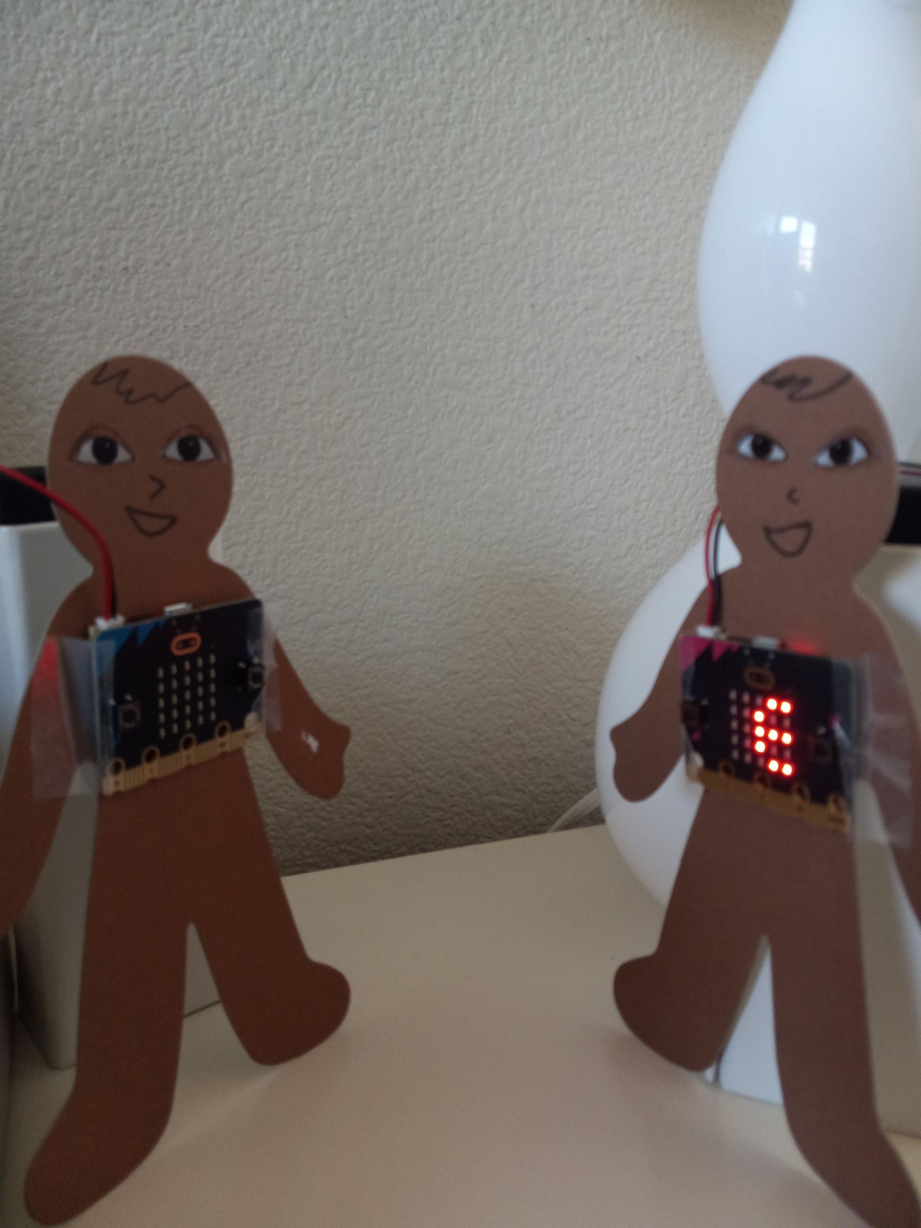 Two Micro:bits Talk About the Weather in Spanish : 5 Steps - Instructables