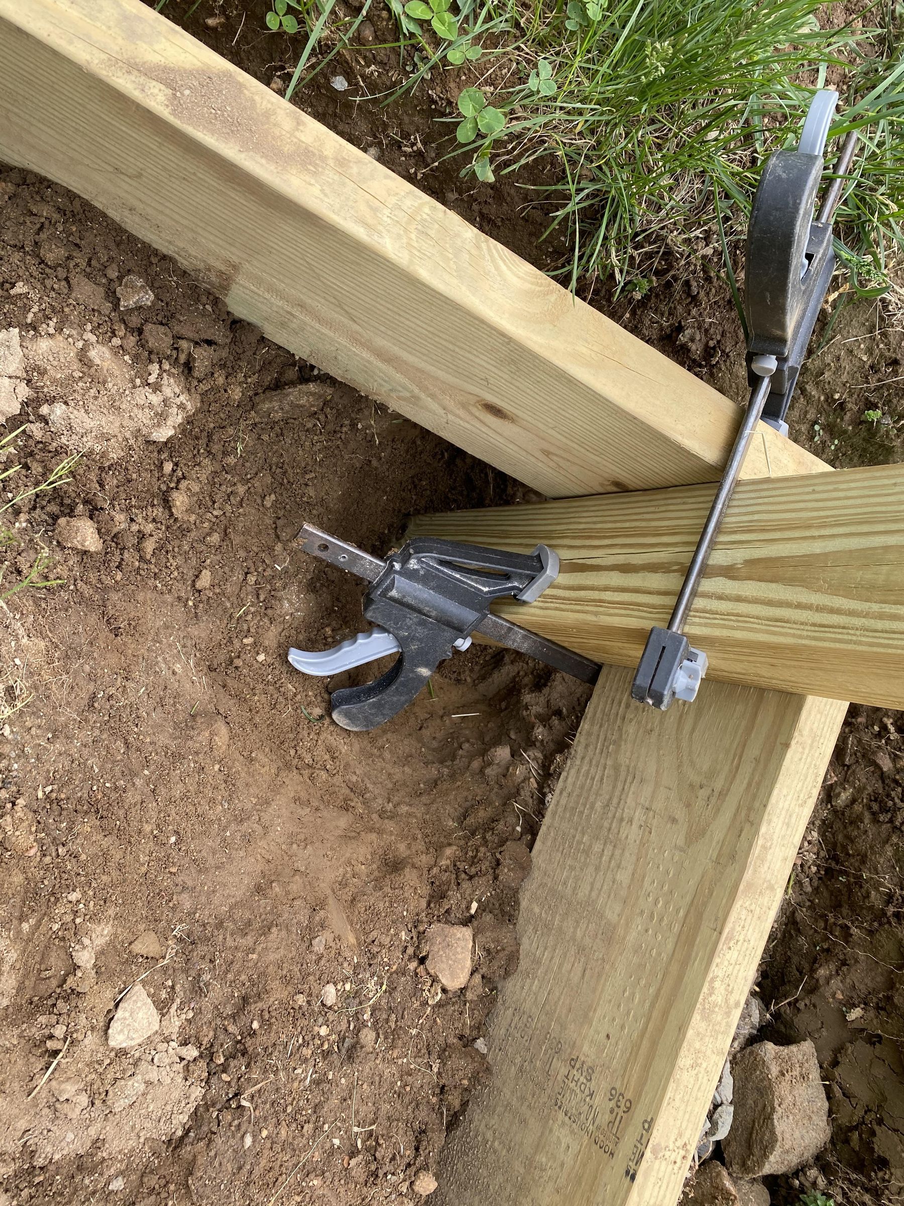 Protected Garden Enclosure 2.0 : 7 Steps (with Pictures) - Instructables