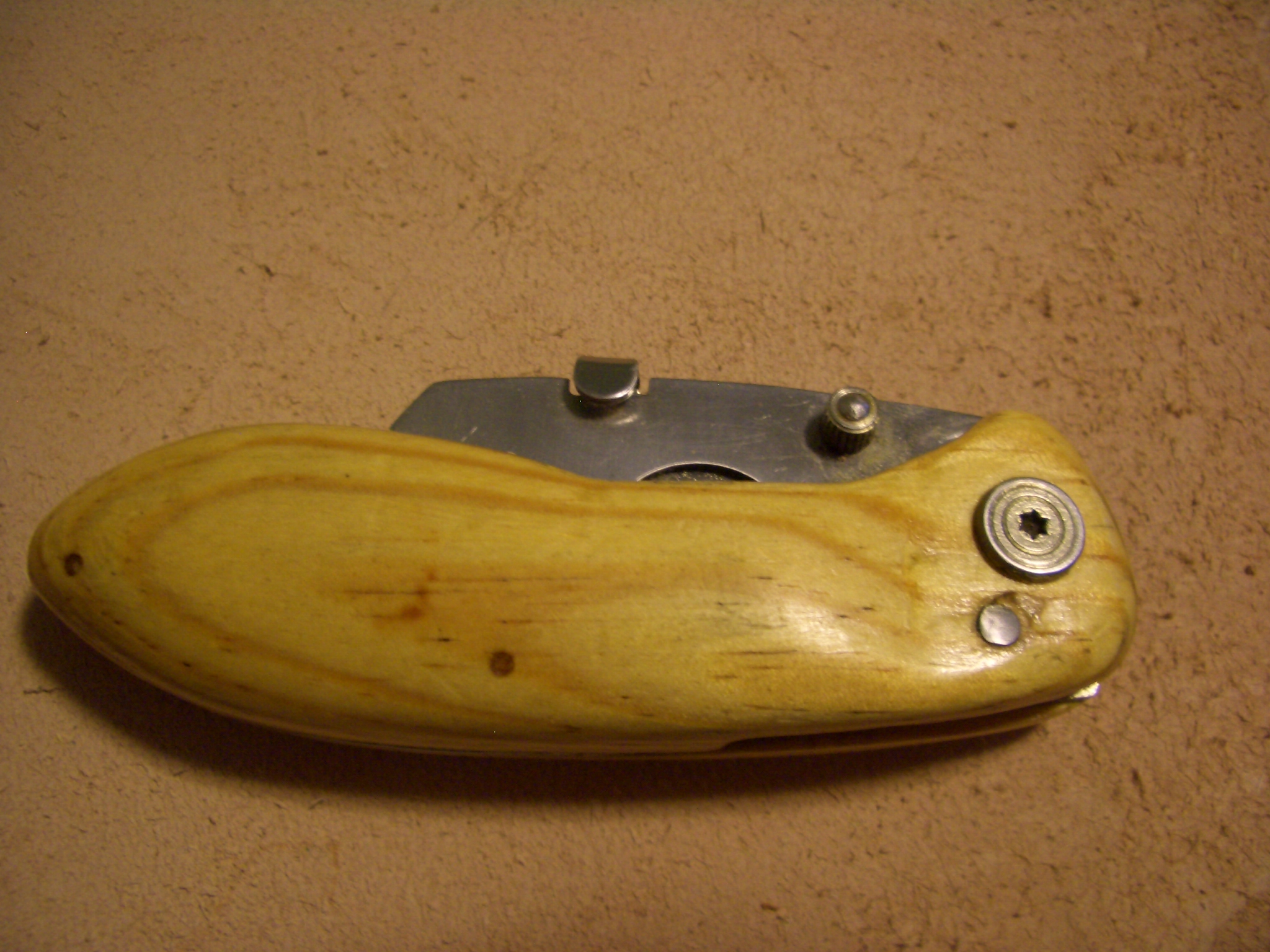 Stylish Box Cutter : 4 Steps - Instructables