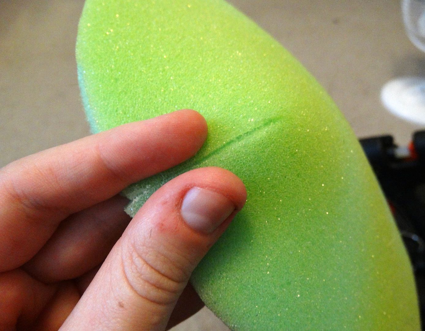 Dark Crystal Fizzgig Inspired Puppet : 11 Steps (with Pictures ...