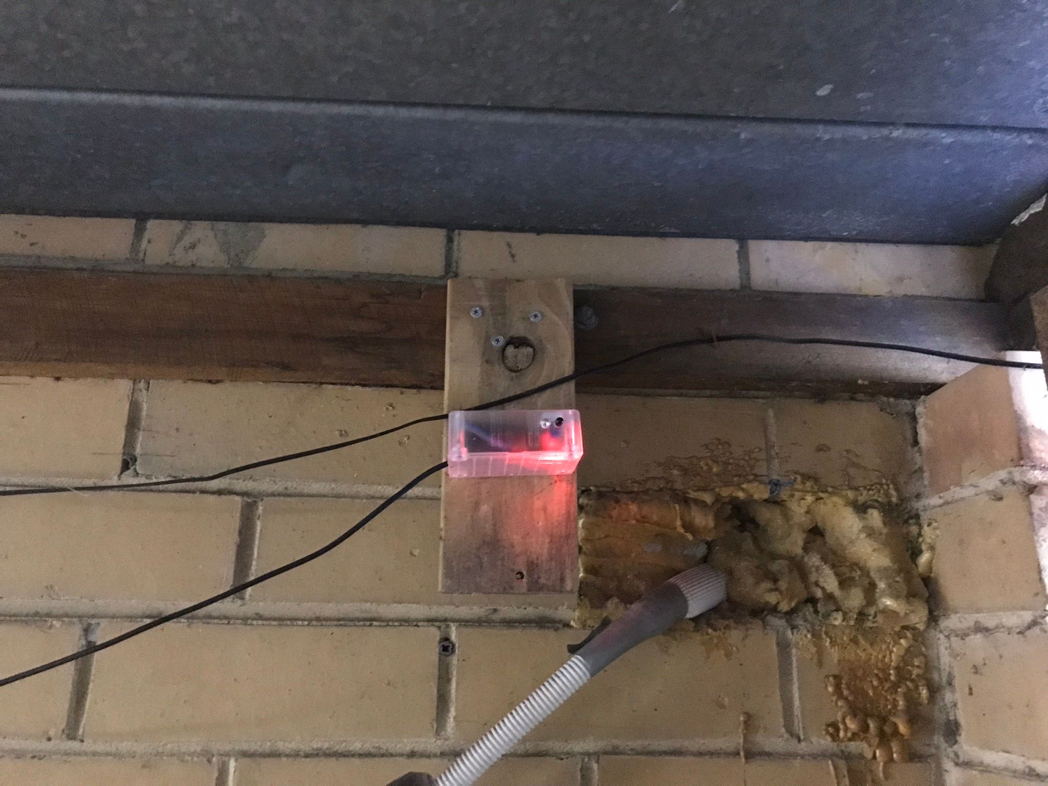 Arduino Garage Door Alarm With Blynk : 3 Steps - Instructables