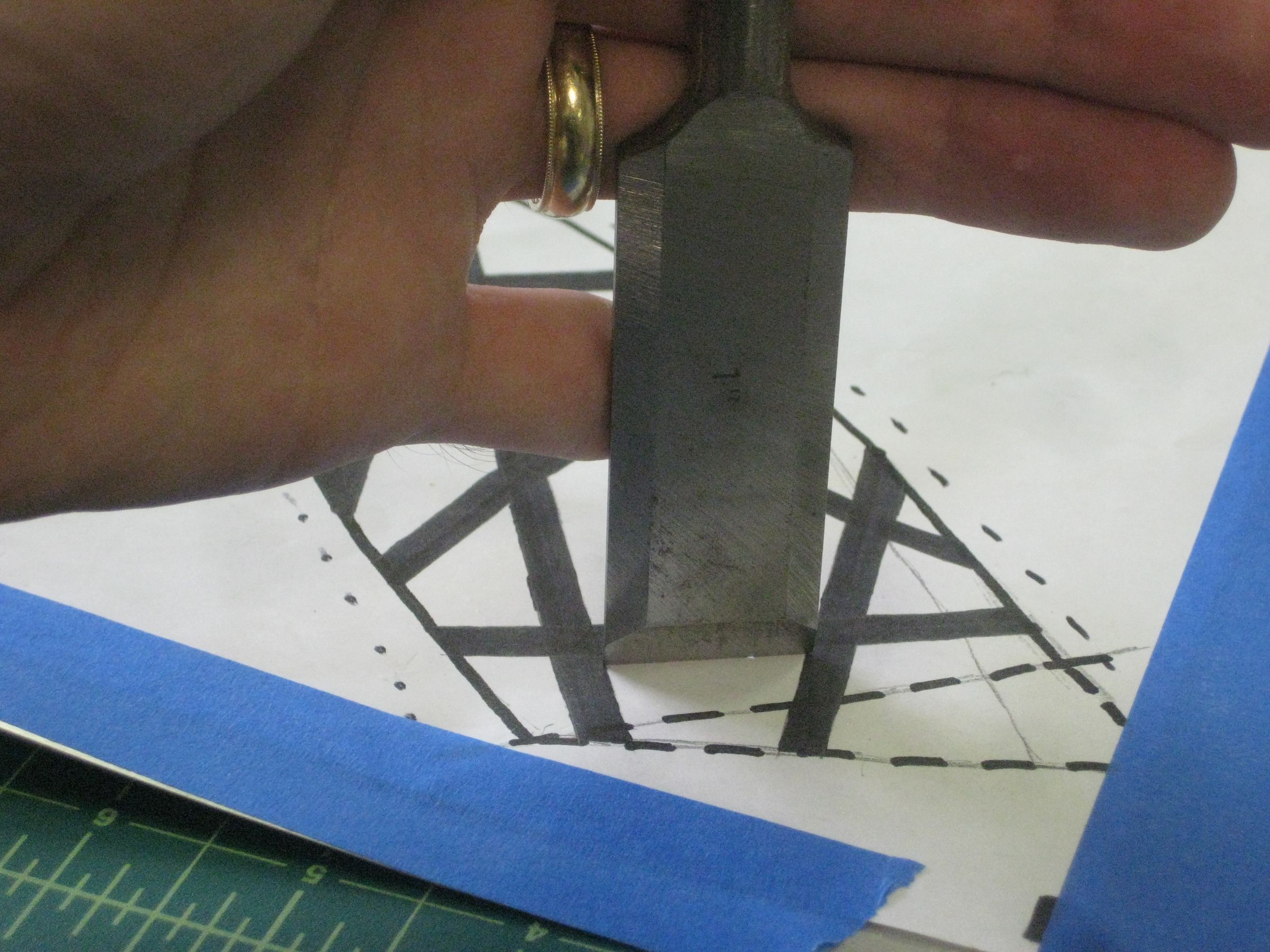 How to Chisel Aluminum Flashing Into Any Design or Sculpture : 10 Steps ...