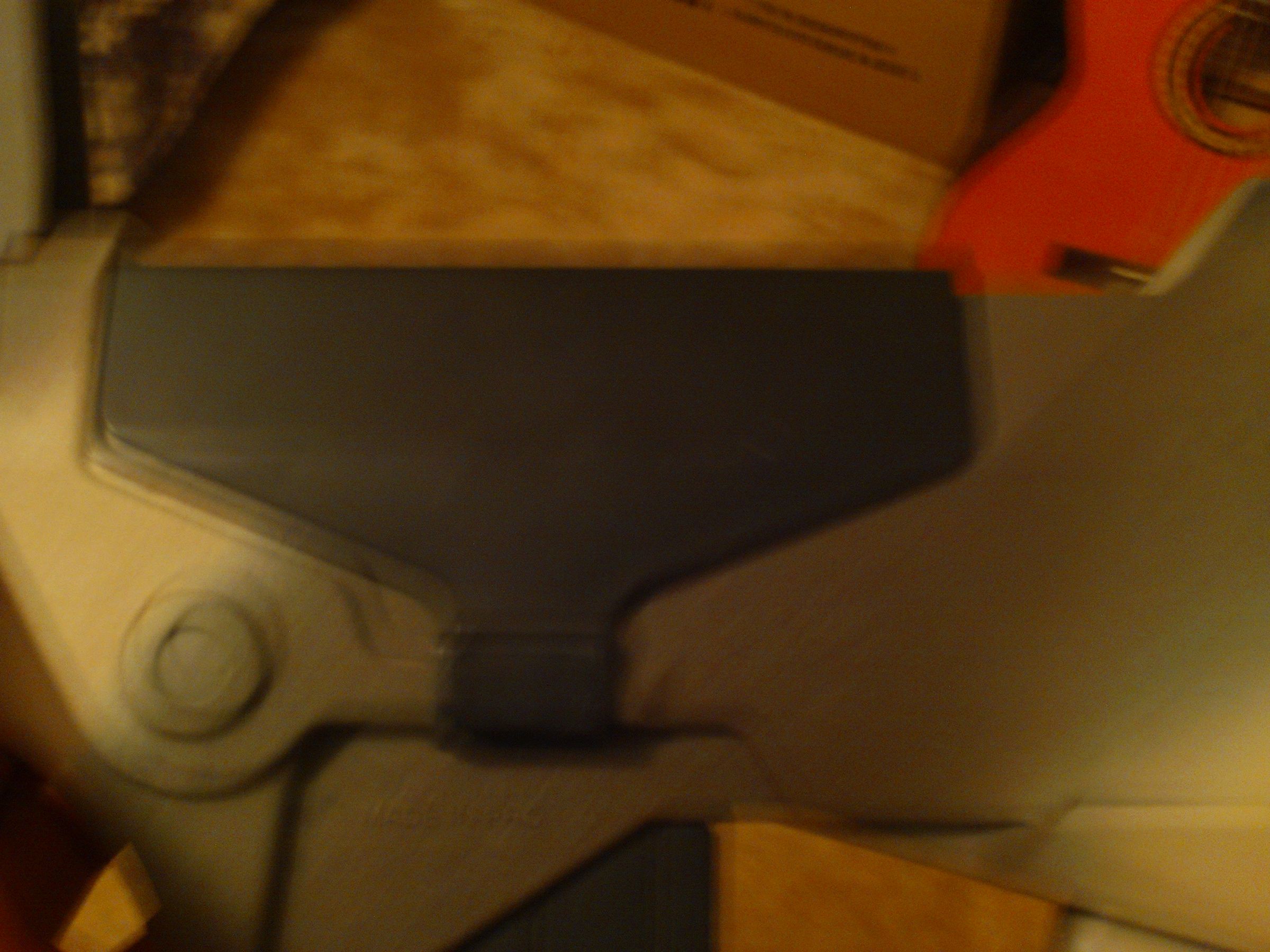 FAMAS Airsoft Paint Job - Instructables