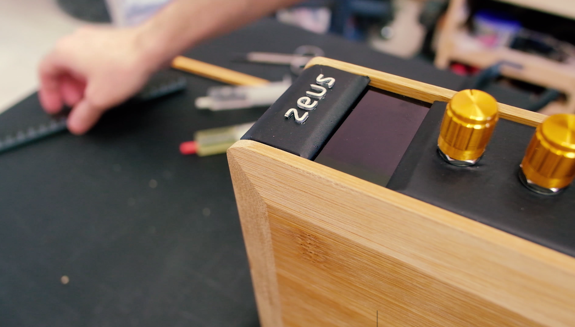 Bench POWER Supply (Part 2 - Case) : 10 Steps - Instructables