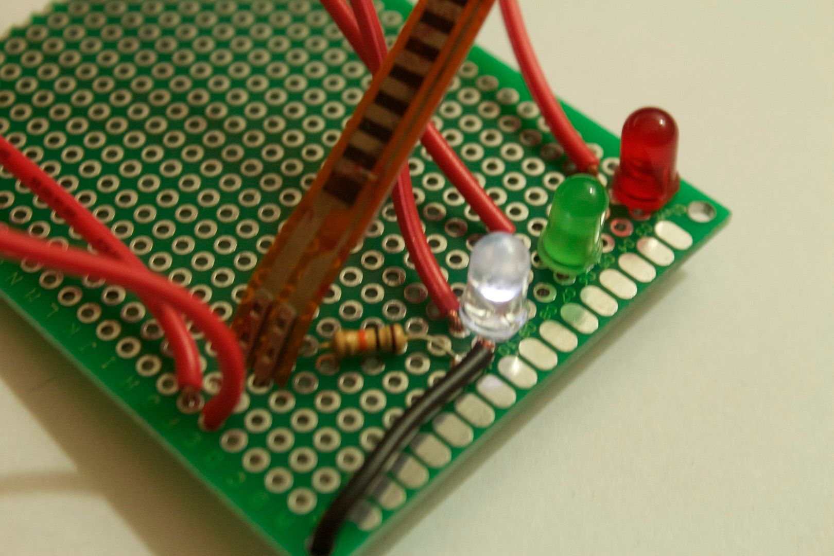 LinkIt One Flex Sensor : 6 Steps - Instructables