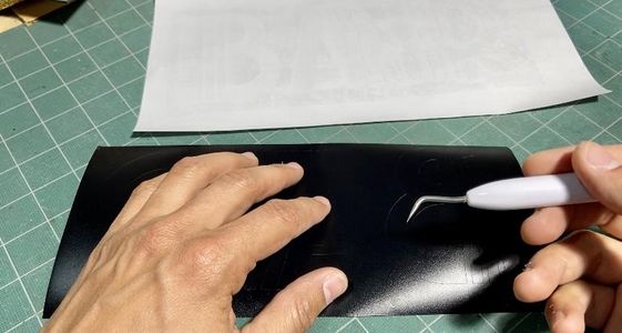 Using a Cricut Vinyl Mask to Help Glue Chipping : 6 Steps (with ...