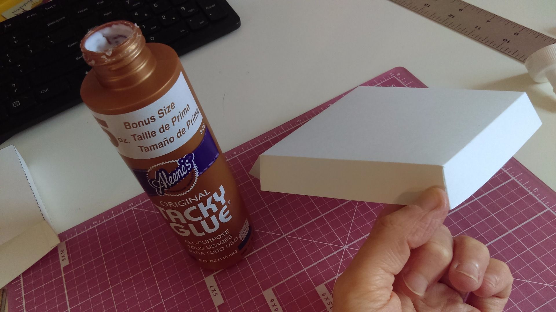 Personalized Cardstock Box : 9 Steps - Instructables