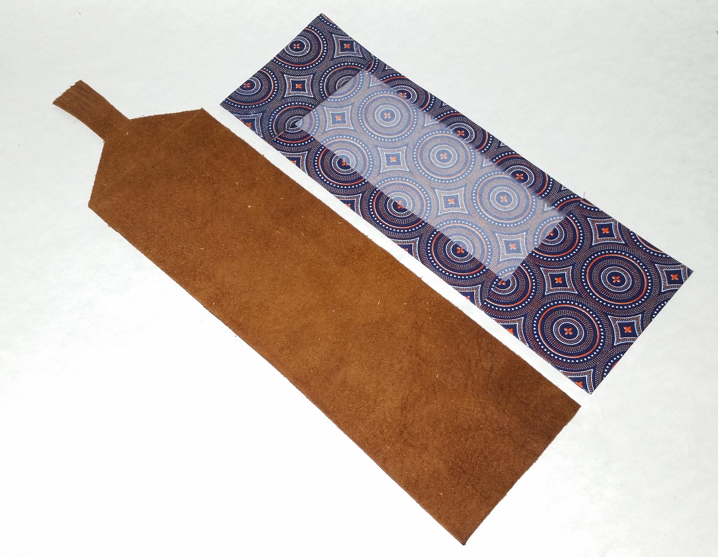 Make Your Own Leather and Wood Pouch : 9 Steps (with Pictures ...