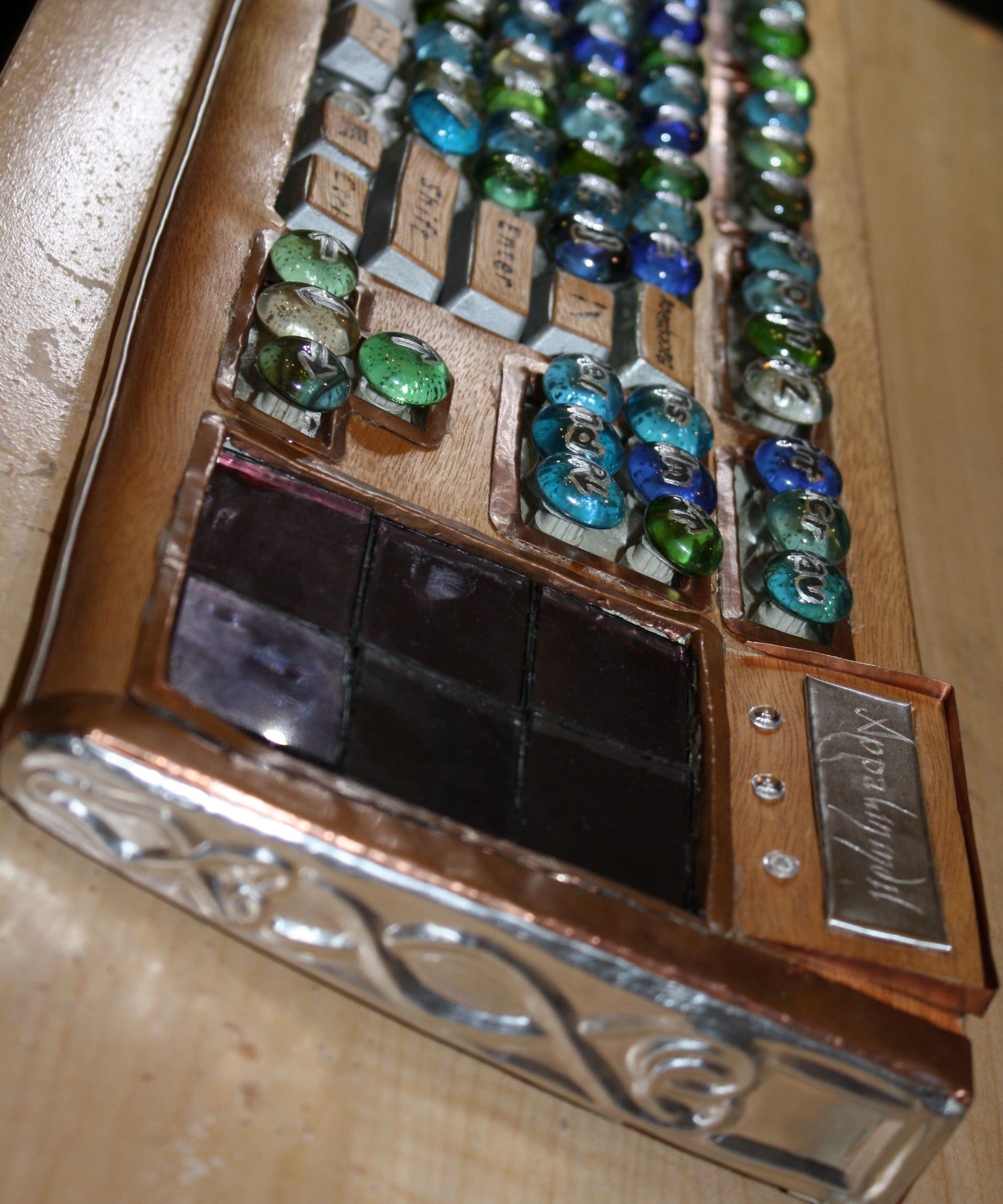 Elven Keyboard : 16 Steps (with Pictures) - Instructables