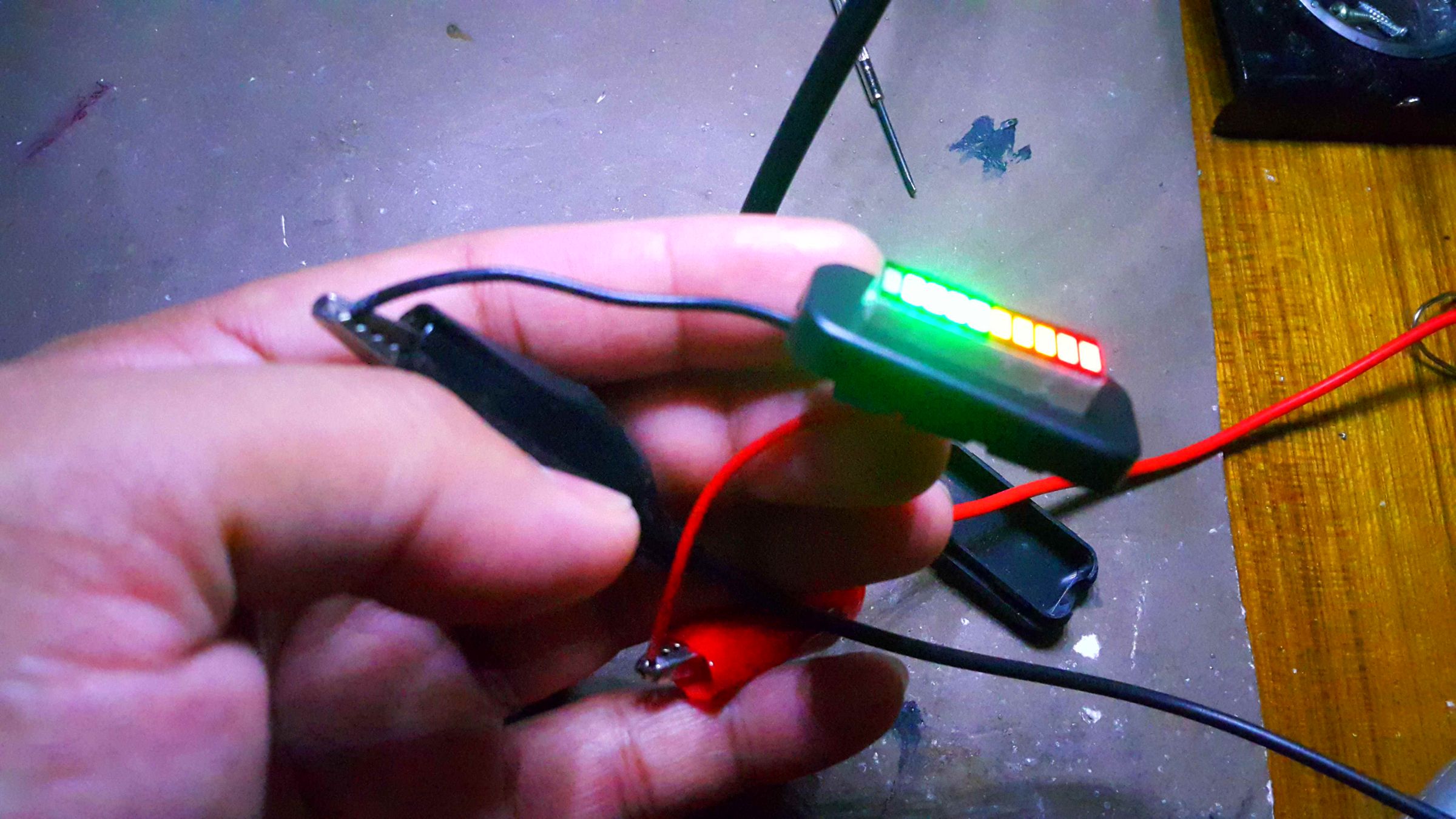 Setting a Battery Level Meter. : 4 Steps (with Pictures) - Instructables