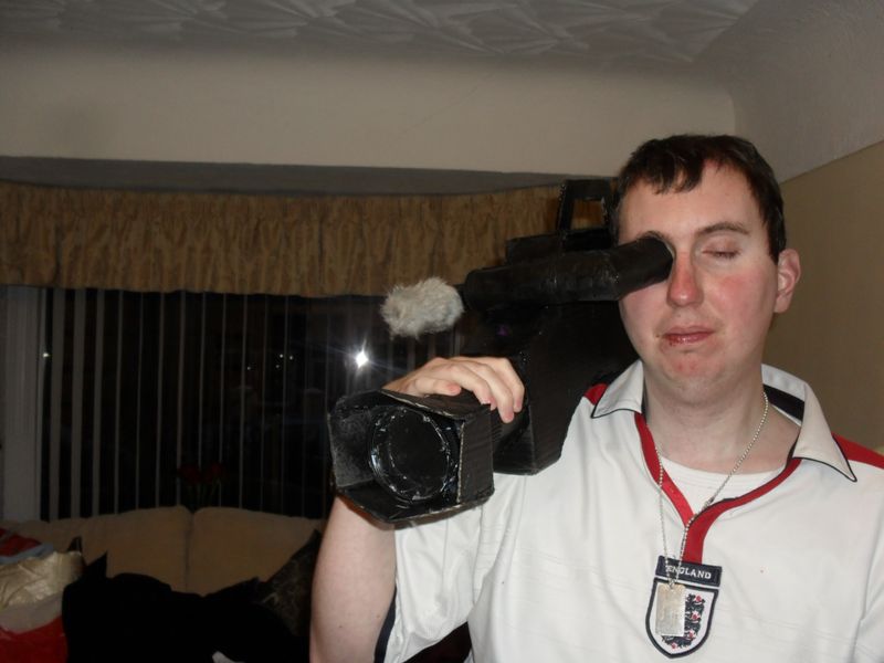 Cardboard Props: How to Make a Movie Camera : 14 Steps (with Pictures ...