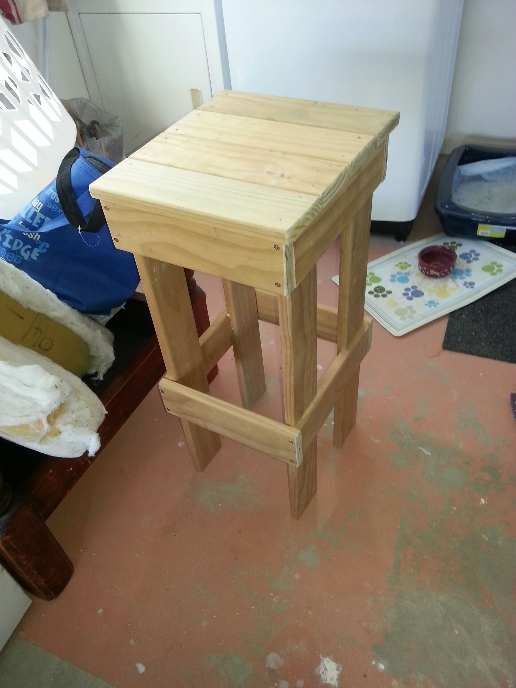 Bar Stool : 5 Steps - Instructables