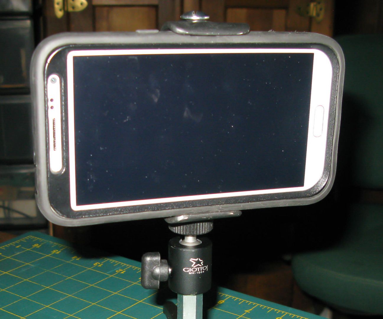 Smartphone Camera Mount and Neck Strap : 8 Steps (with Pictures ...