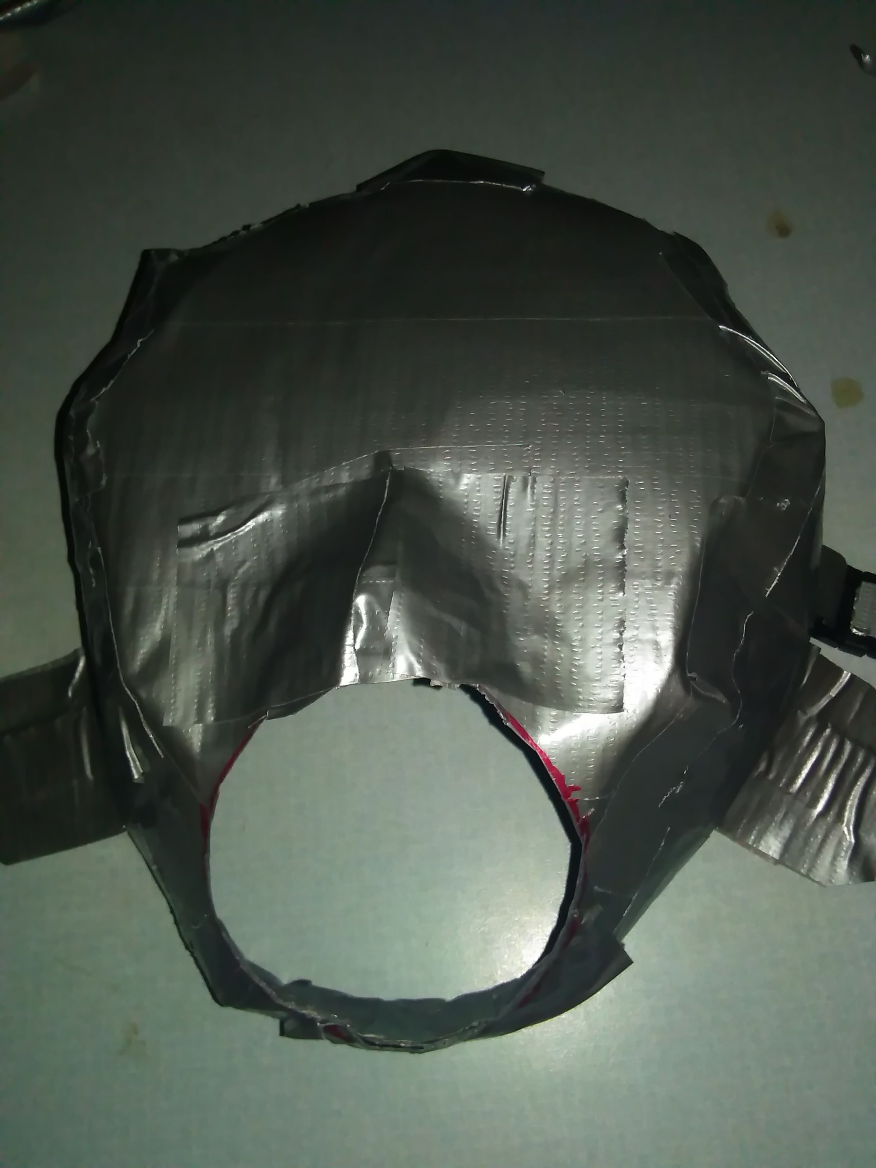 Emergency Duct Tape Gas Mask! : 8 Steps (with Pictures) - Instructables