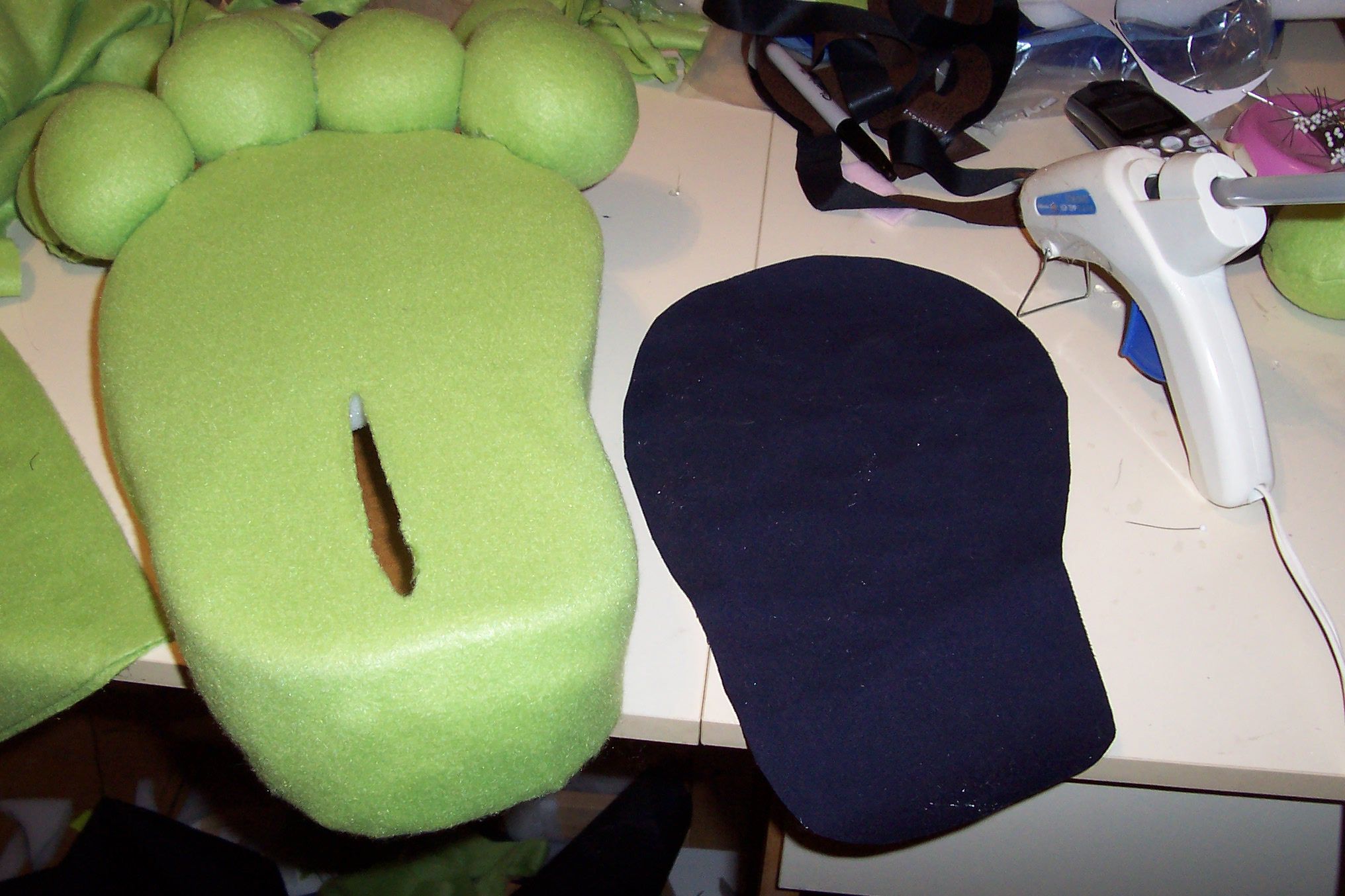 How to Make Monster Feet : 10 Steps - Instructables