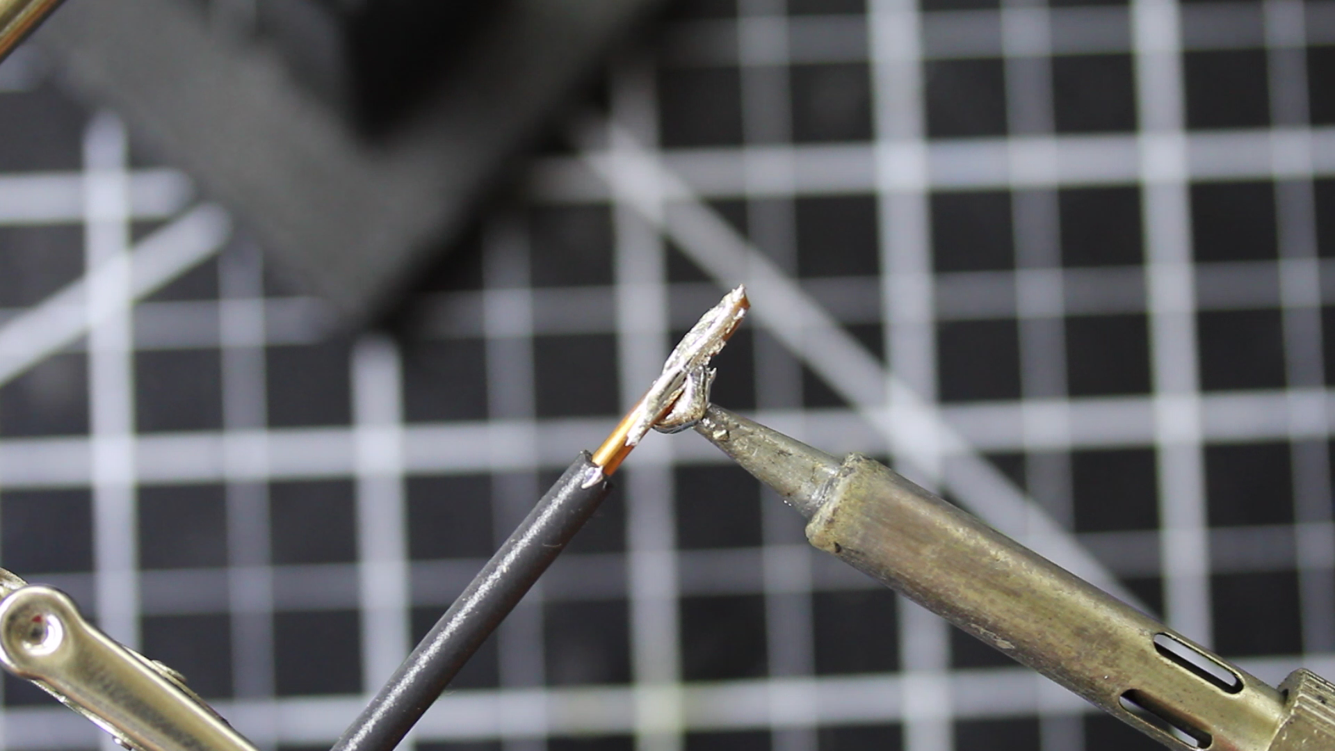 Using Solder | Soldering Basics : 8 Steps (with Pictures) - Instructables